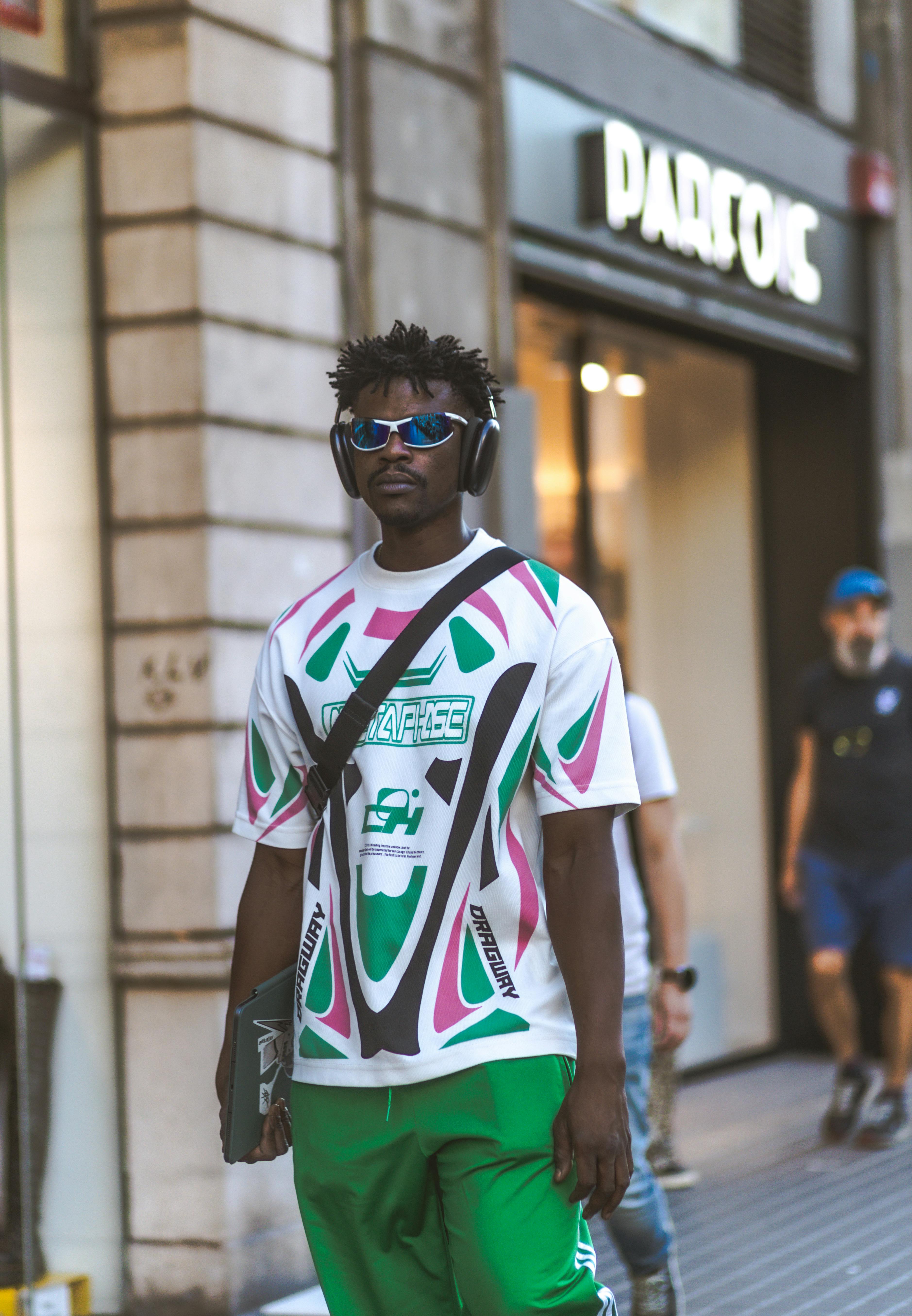 Trendy Urban Streetwear Look with Headphones · Free Stock Photo