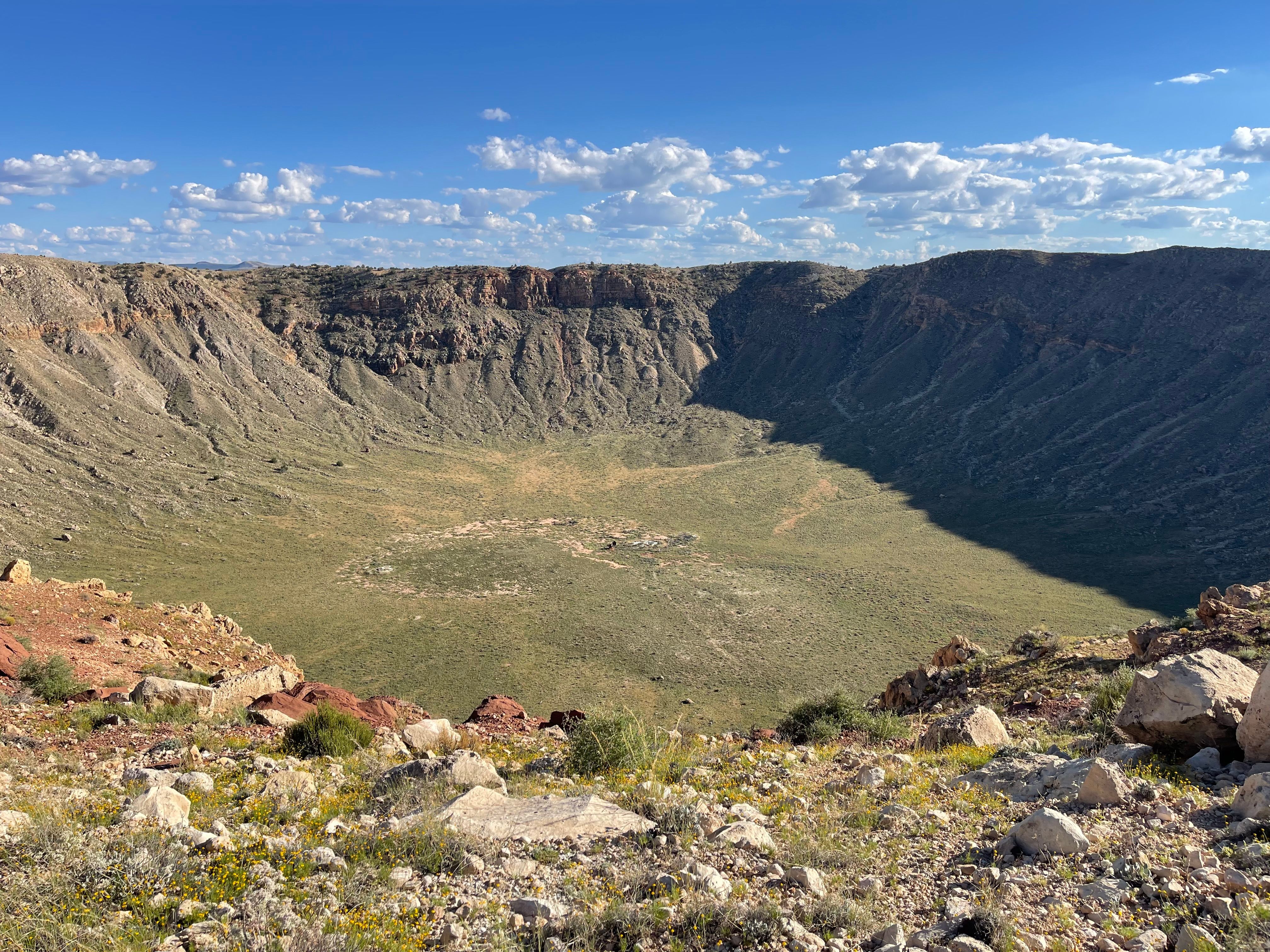 Arizona Meteor Crater with Clear Sky · Free Stock Photo