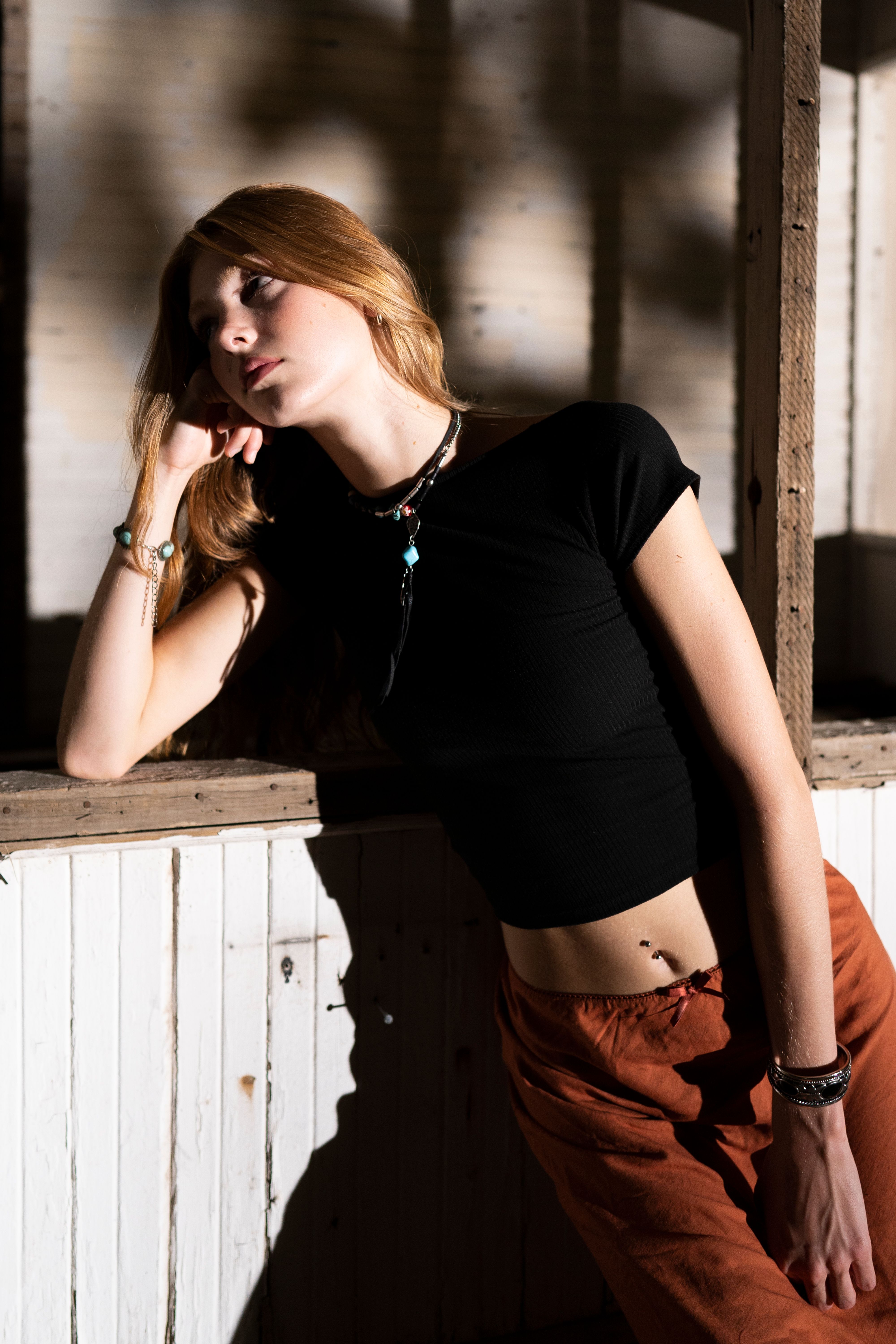 Elegant Fashion Model in Contemporary Setting · Free Stock Photo