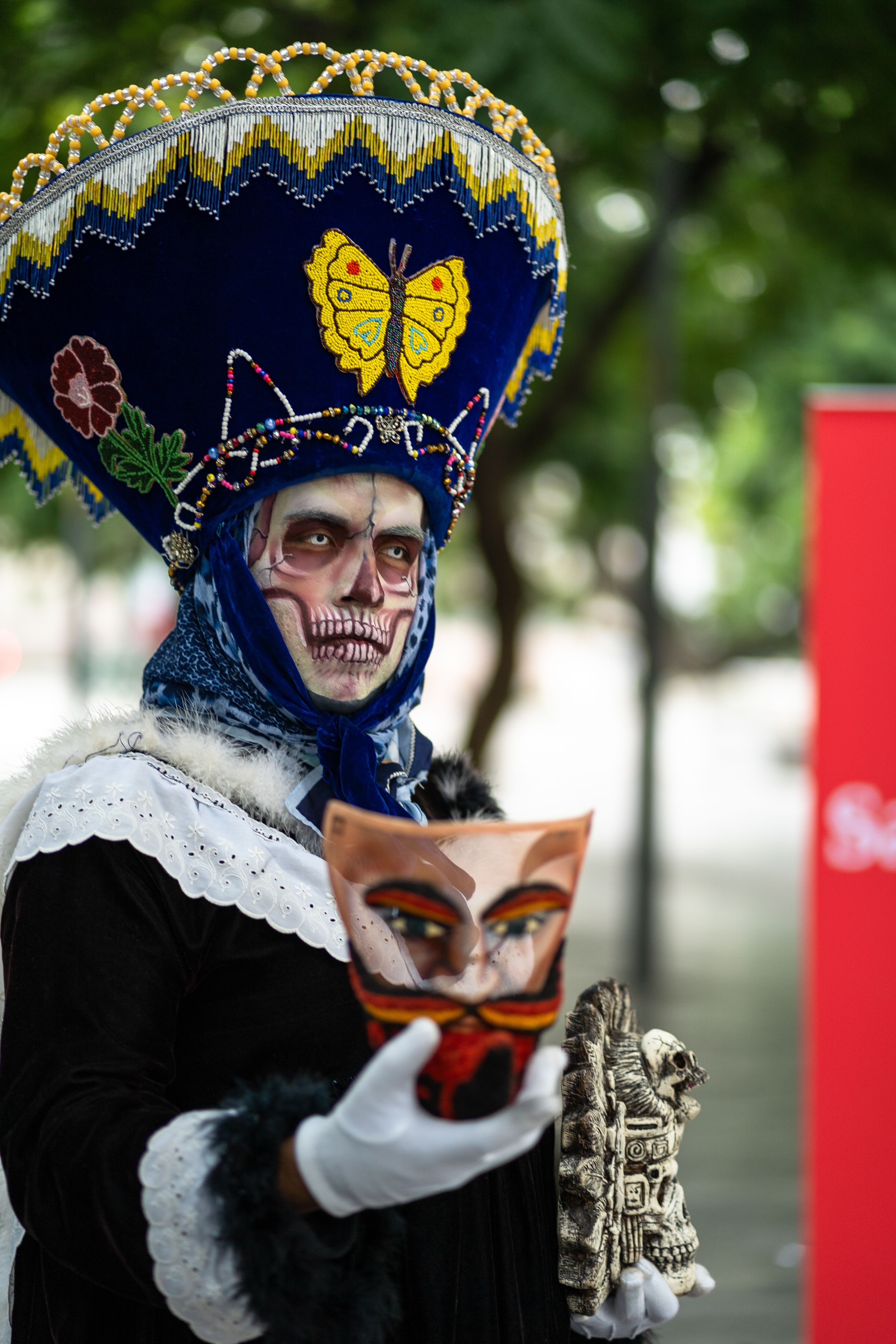 Catrina Costume in Mexico City for Day of the Dead · Free Stock Photo
