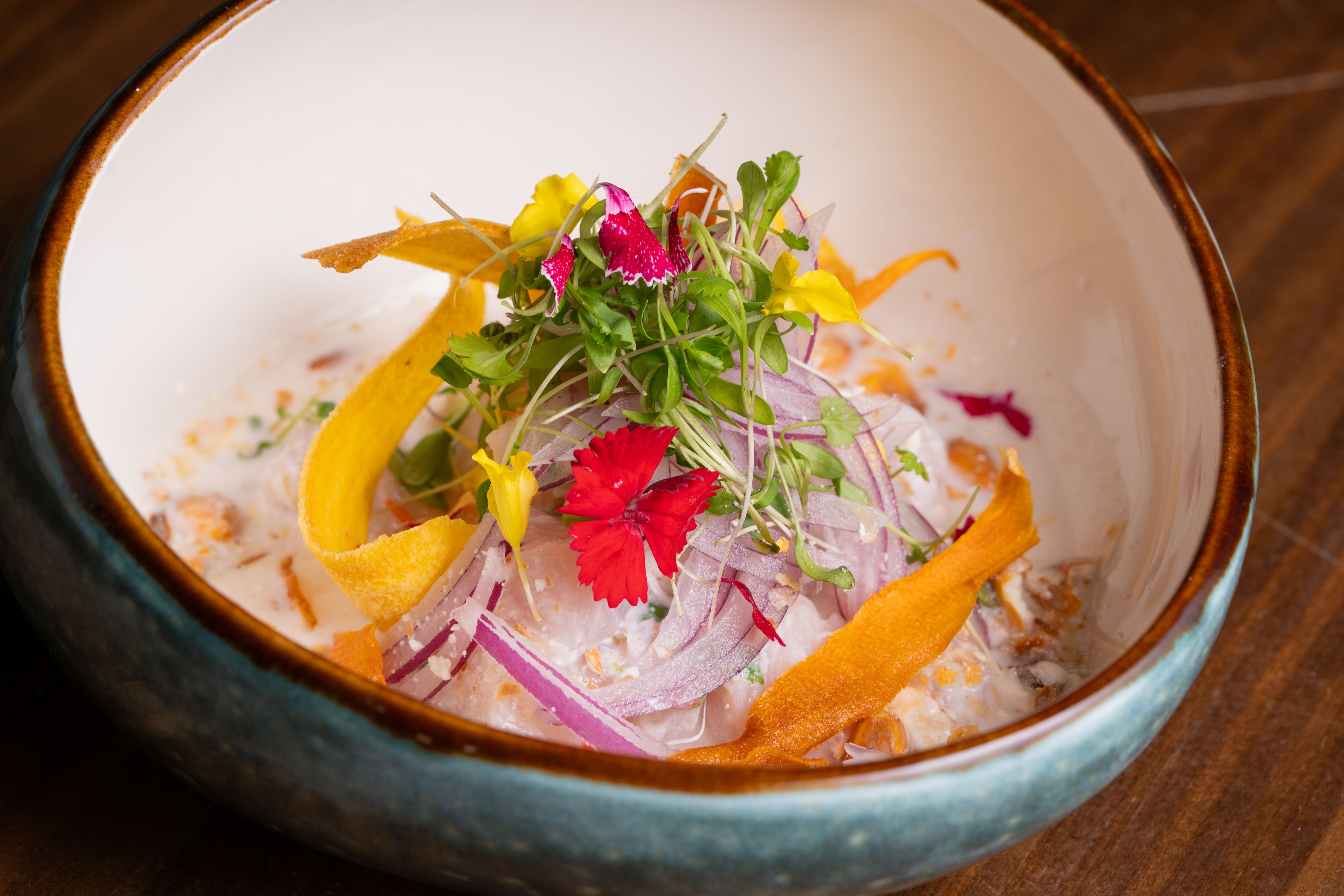 Vibrant Gourmet Dish with Flowers and Garnish · Free Stock Photo