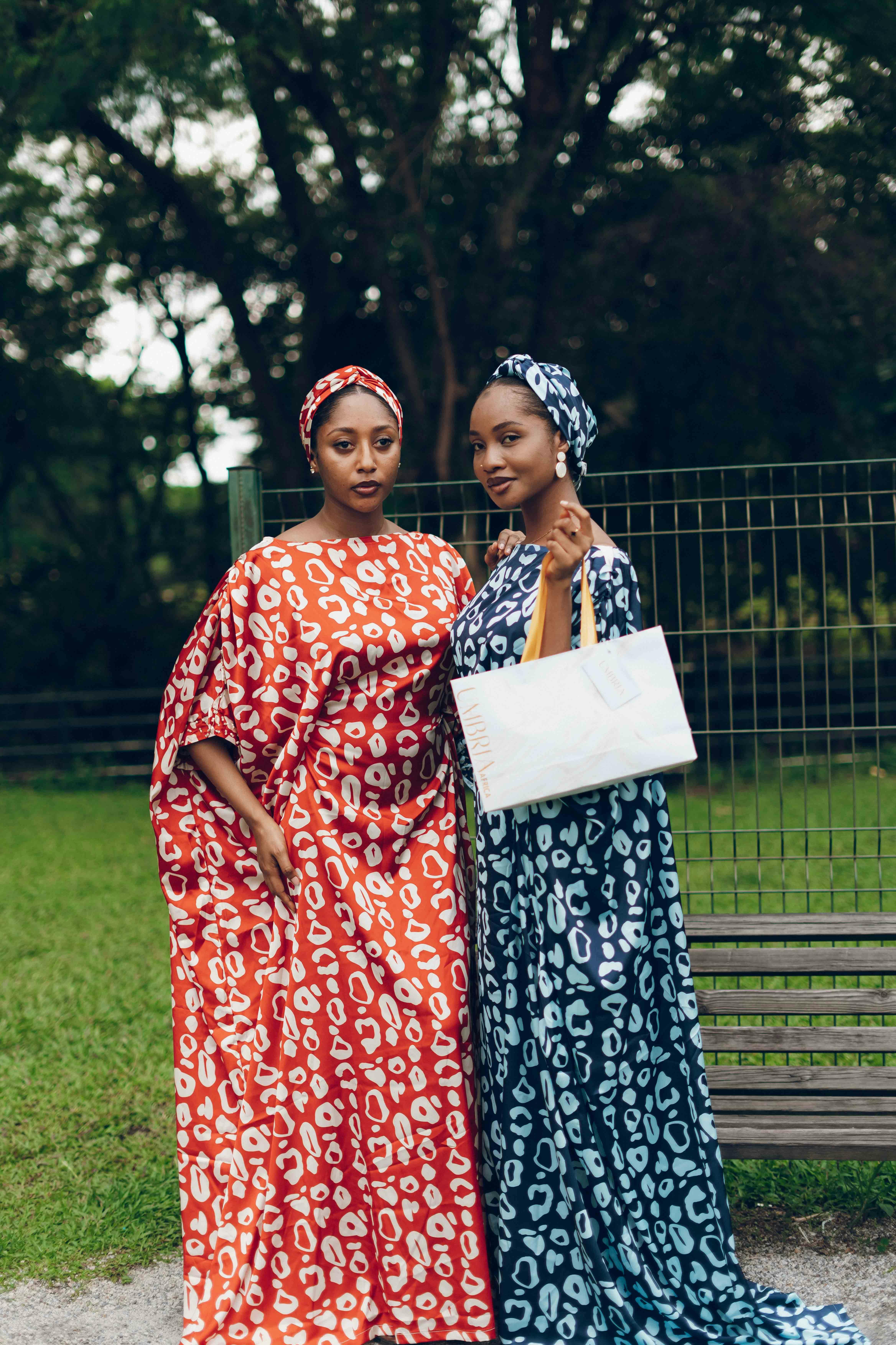 Elegant Nigerian Women in Traditional Attire · Free Stock Photo