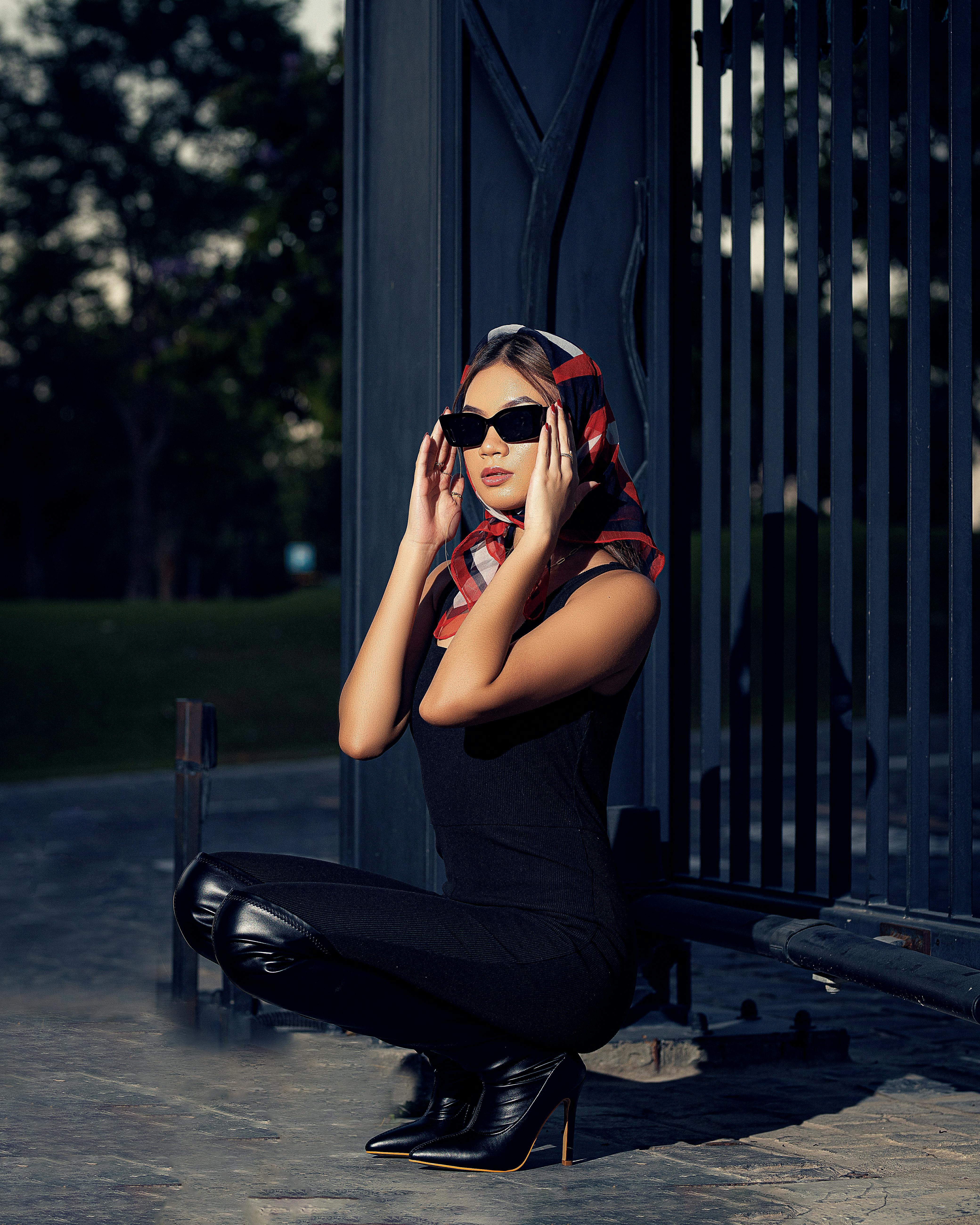 Red Checkered Scarf Photos, Download The BEST Free Red Checkered Scarf ...