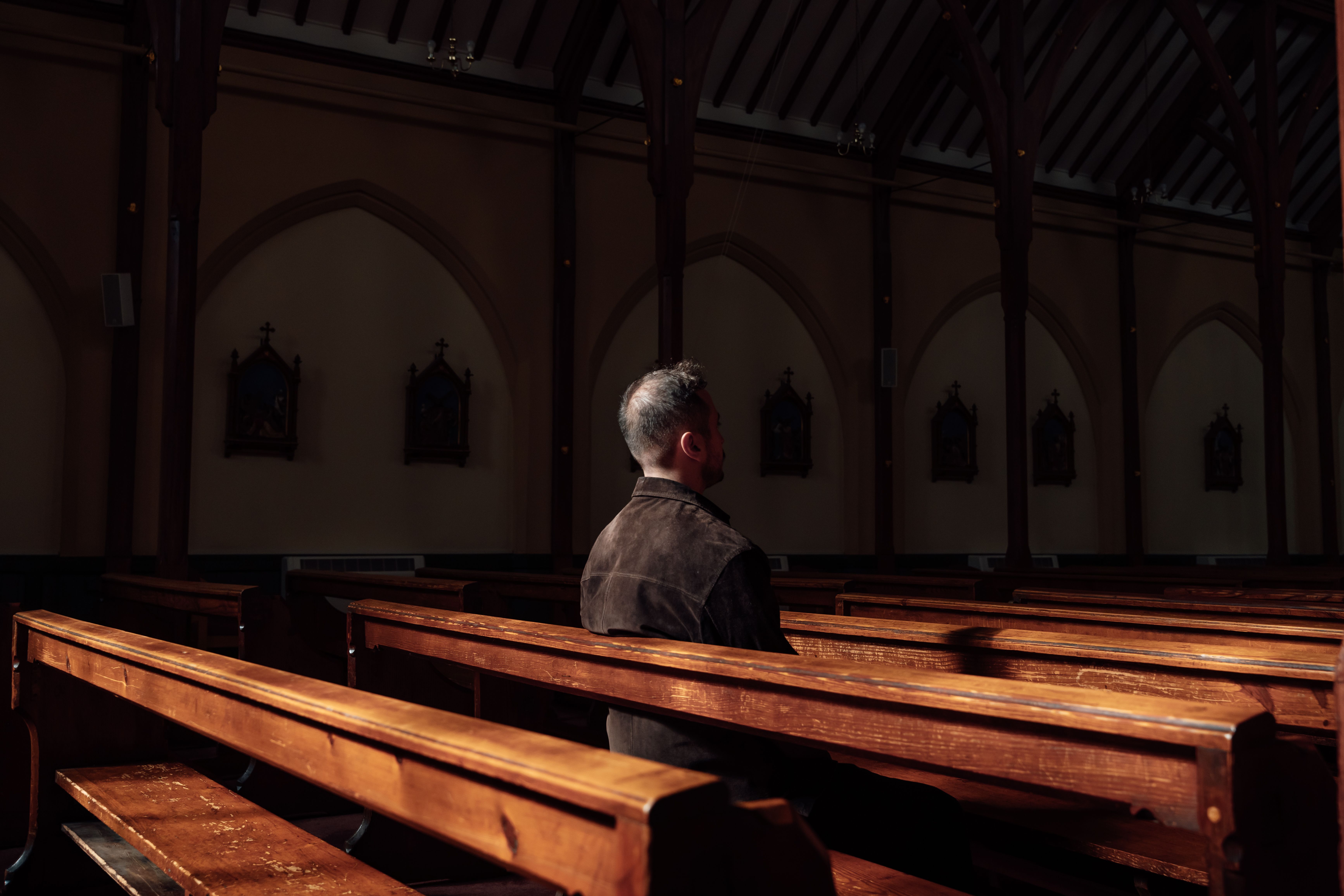 Pews Isle Photos, Download The BEST Free Pews Isle Stock Photos & HD Images