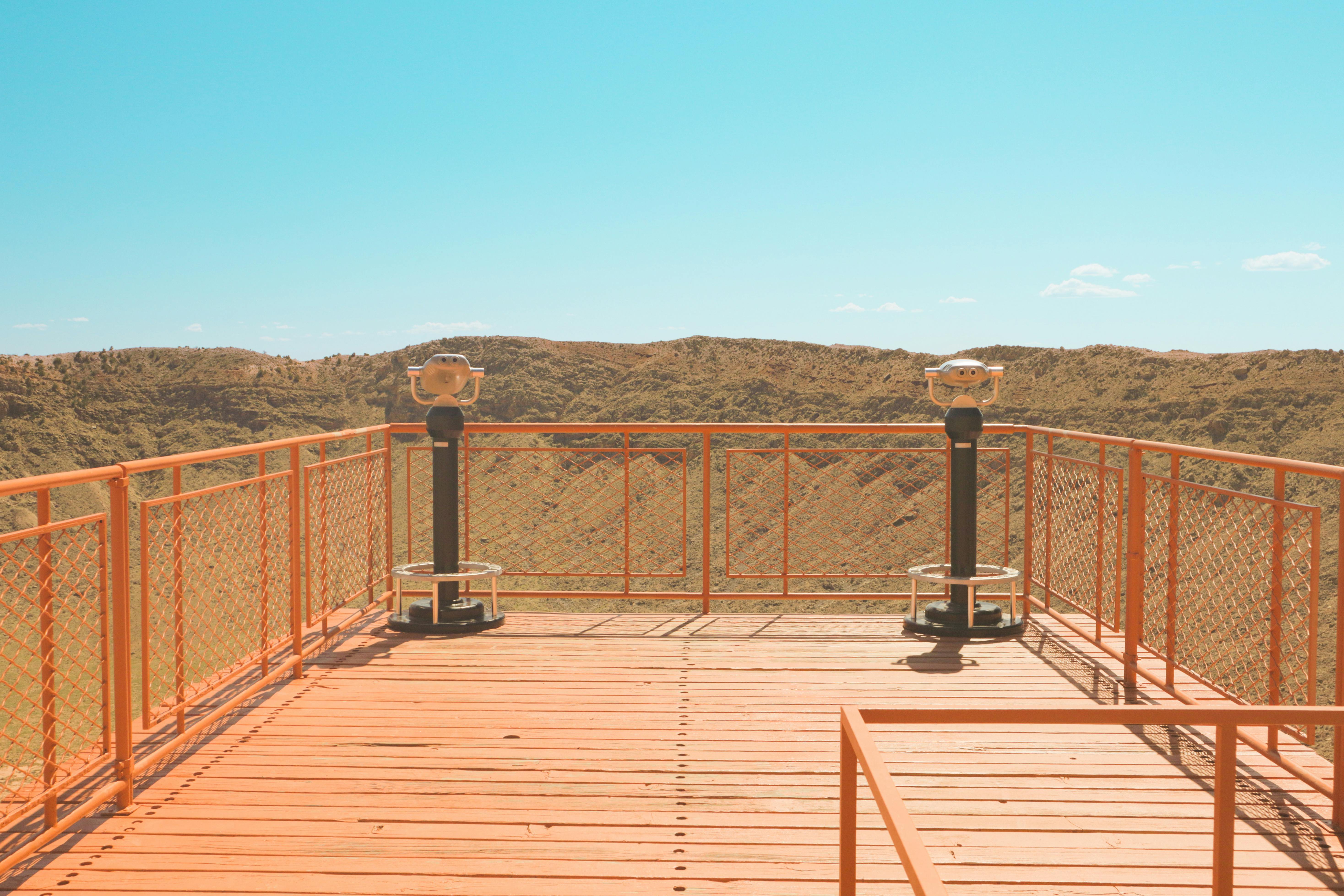 Binocular Viewing Platform Overlooking Scenic Canyon · Free Stock Photo