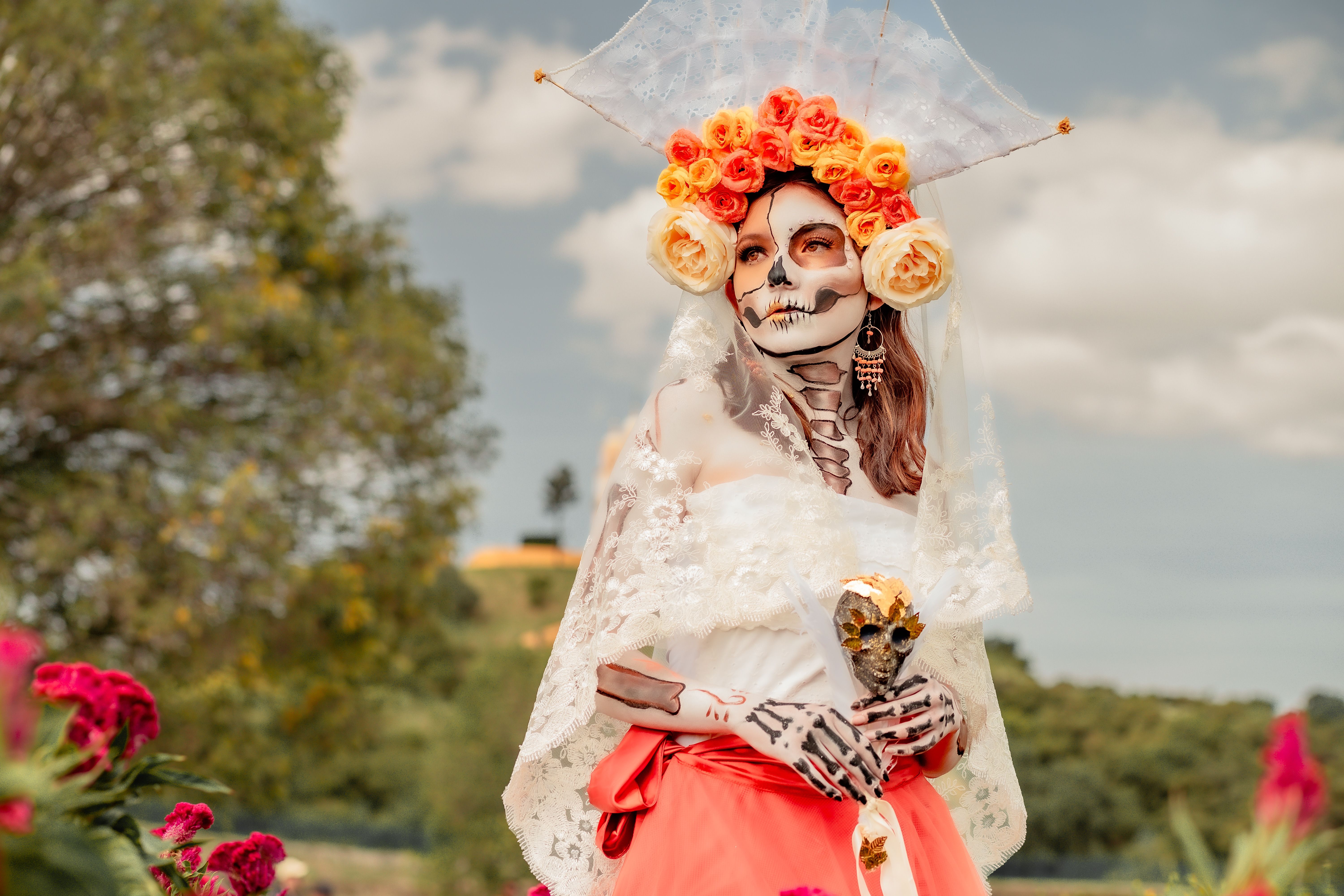 Vibrant Catrina Celebrating Día de Muertos in Mexico · Free Stock Photo