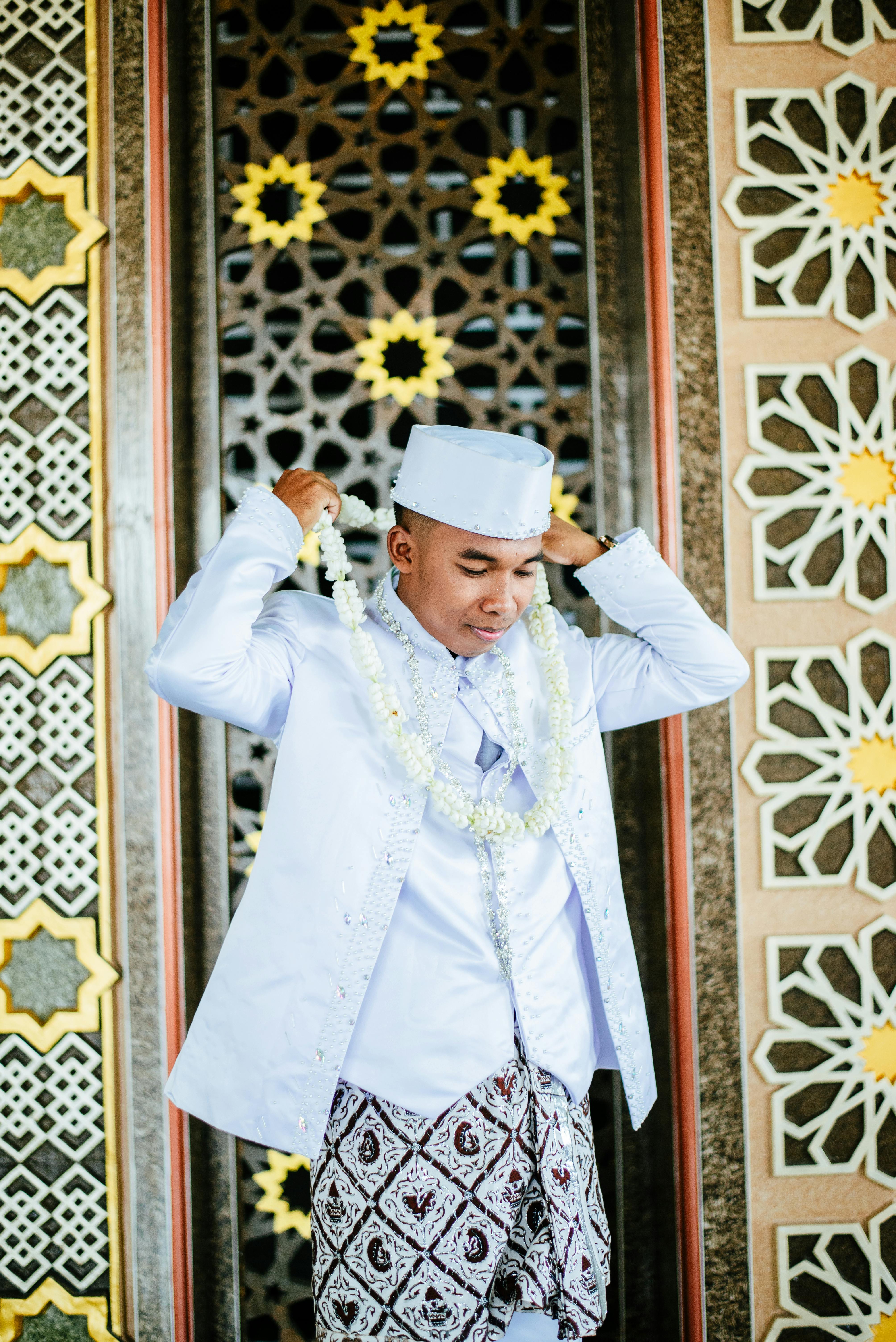 Traditional Javanese Wedding Ceremony Attire · Free Stock Photo