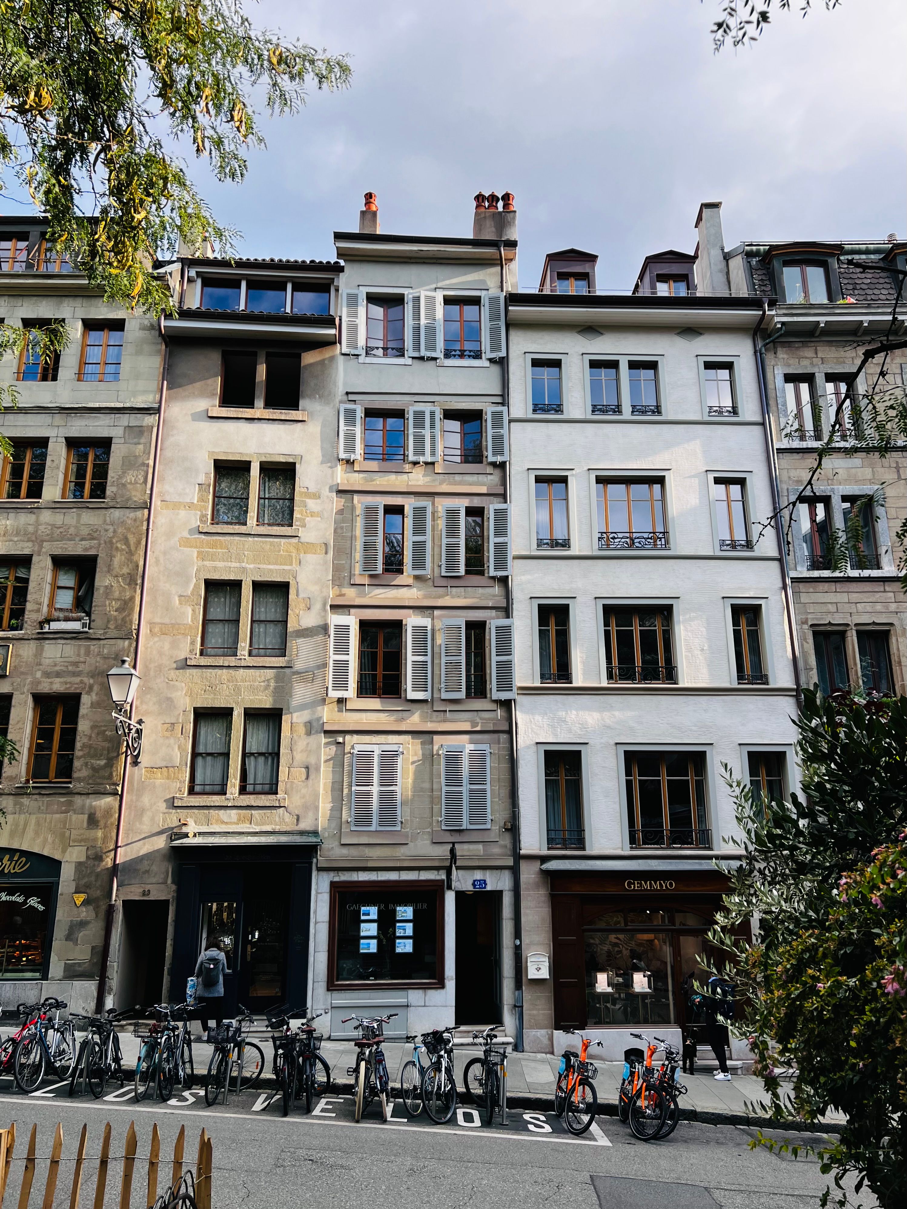 Charming Street View in Geneva, Switzerland · Free Stock Photo