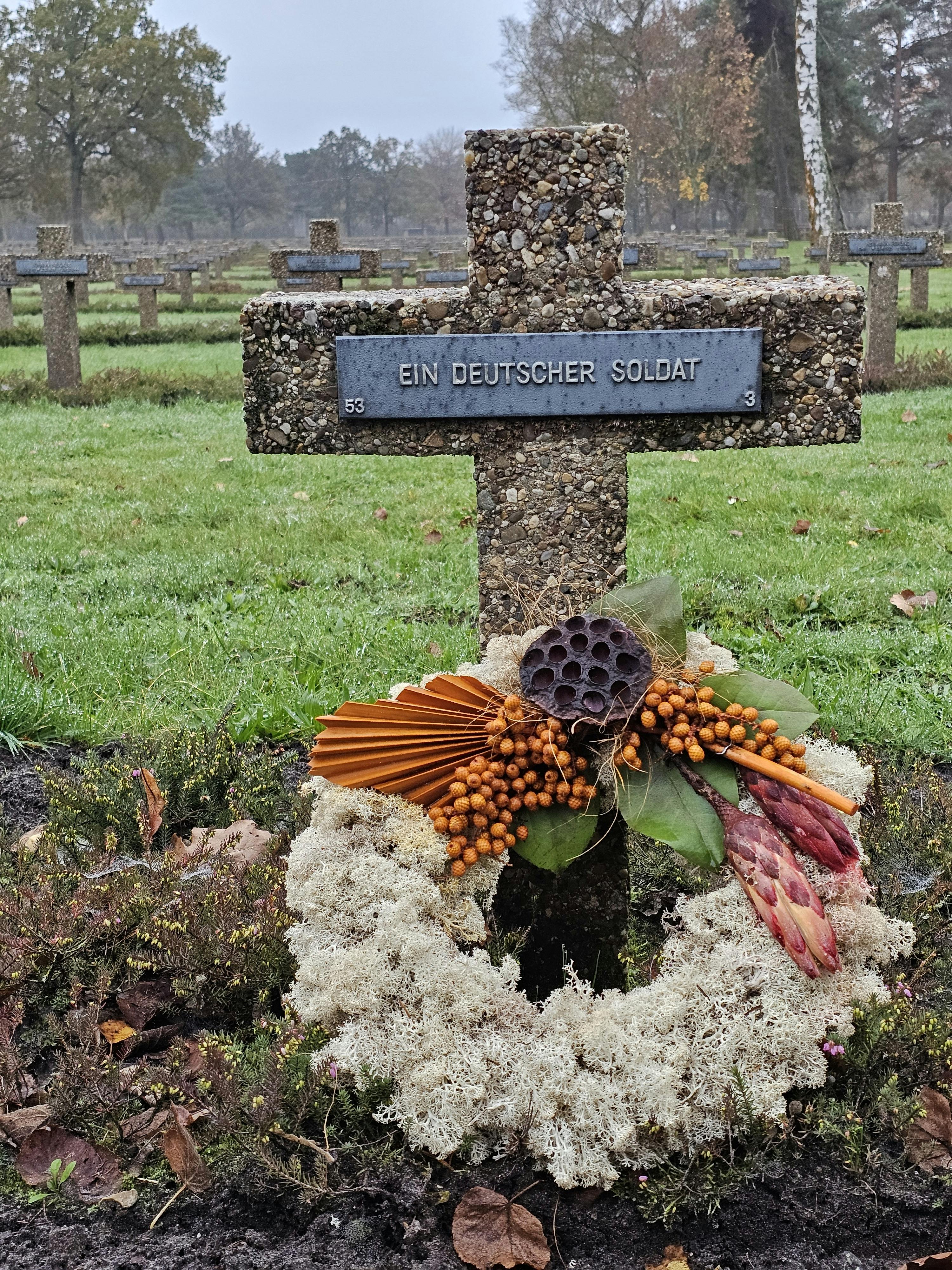 Grave of German Soldier in Lommel War Cemetery · Free Stock Photo