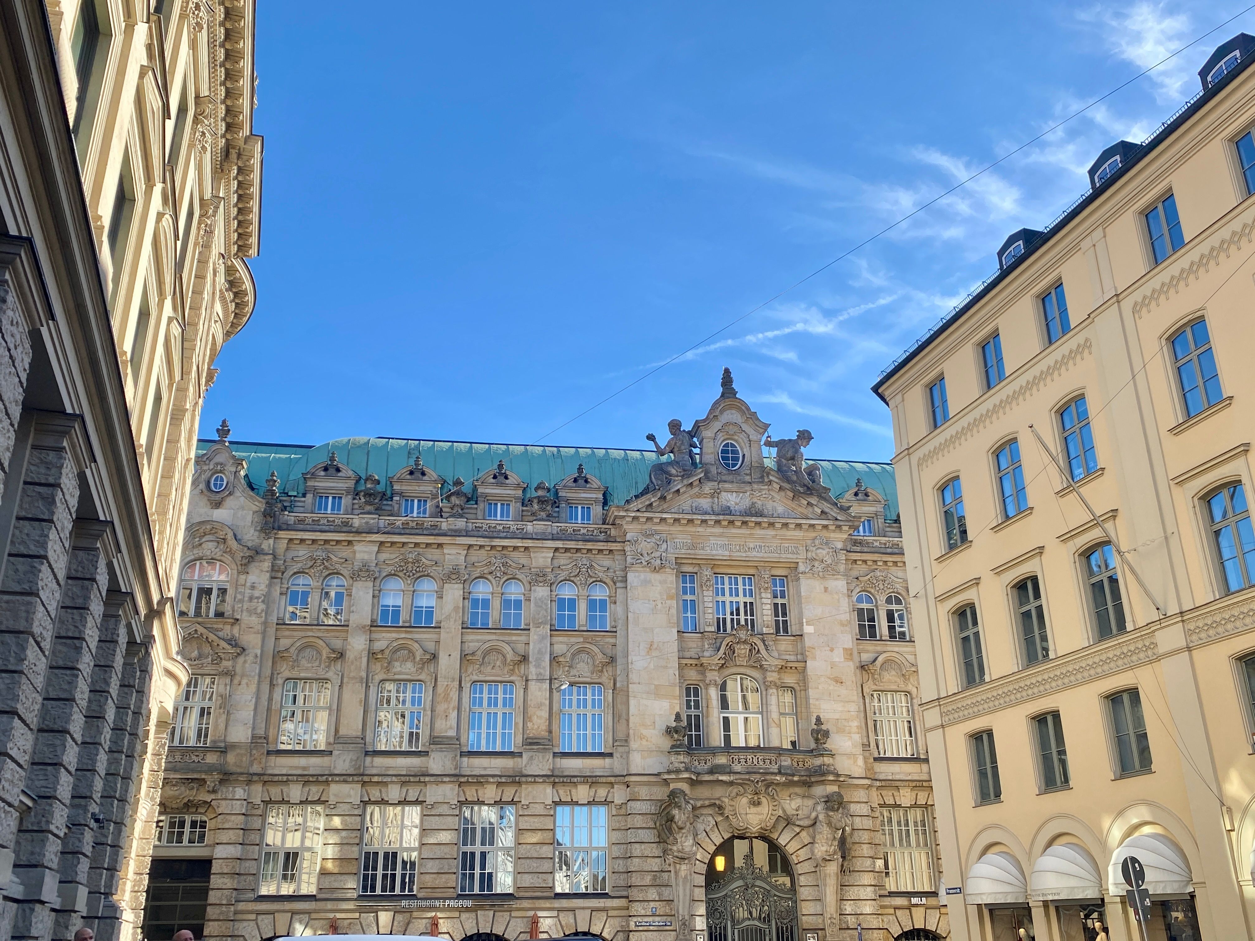 Historic architecture in central Munich streets · Free Stock Photo
