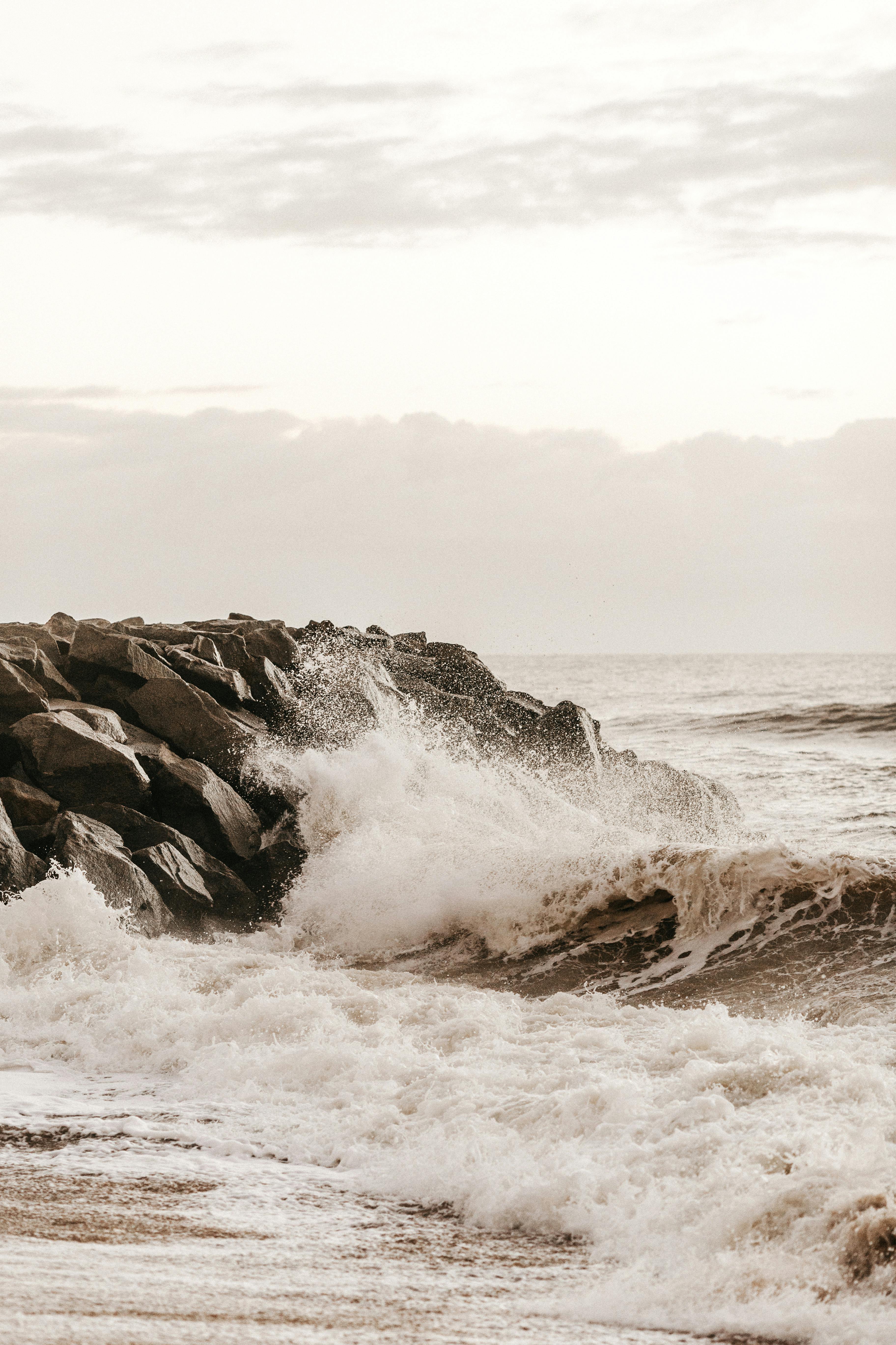 Rocks Near Body Of Water · Free Stock Photo