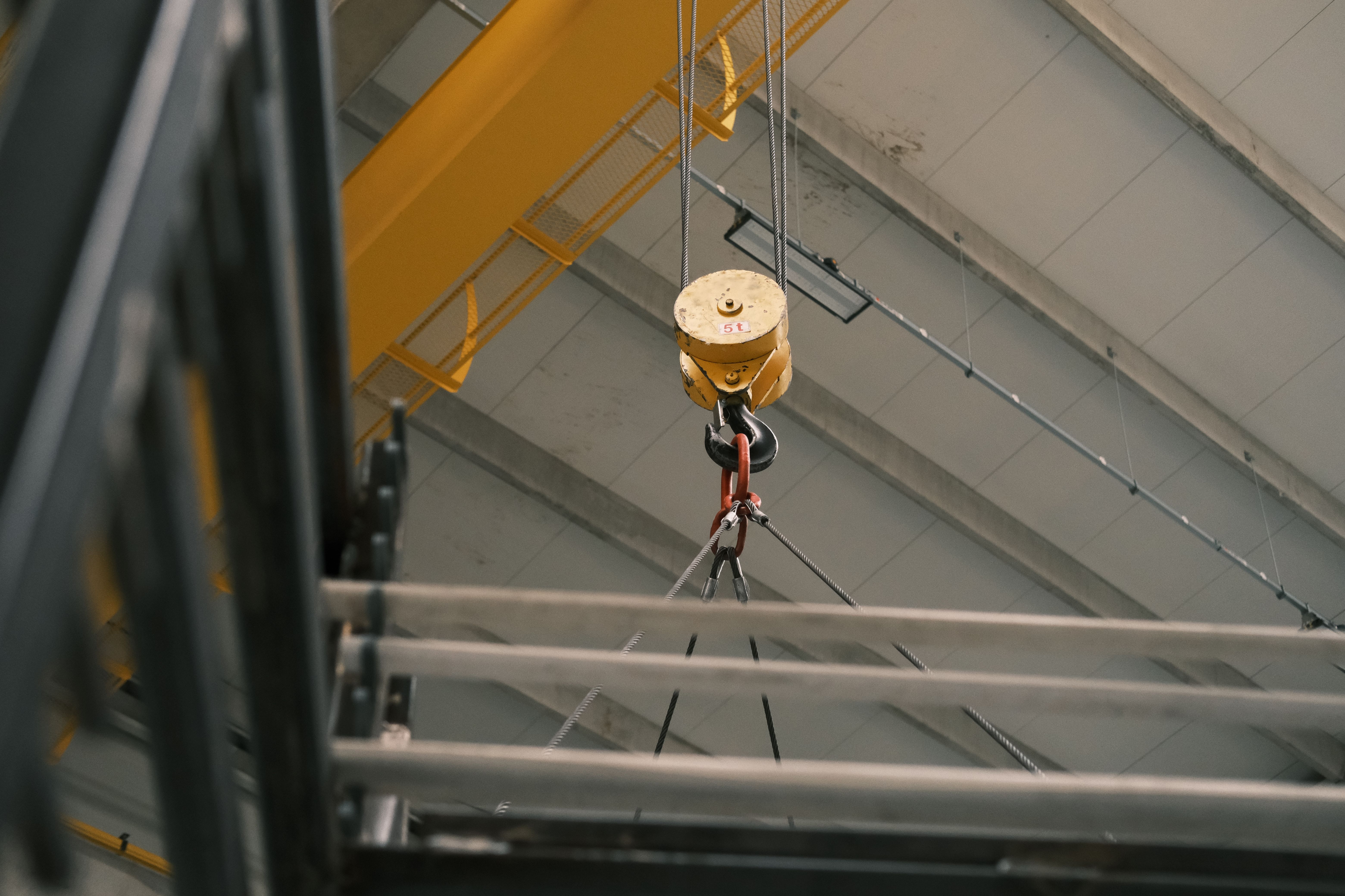 Industrial Overhead Crane Hook in Konya Warehouse · Free Stock Photo
