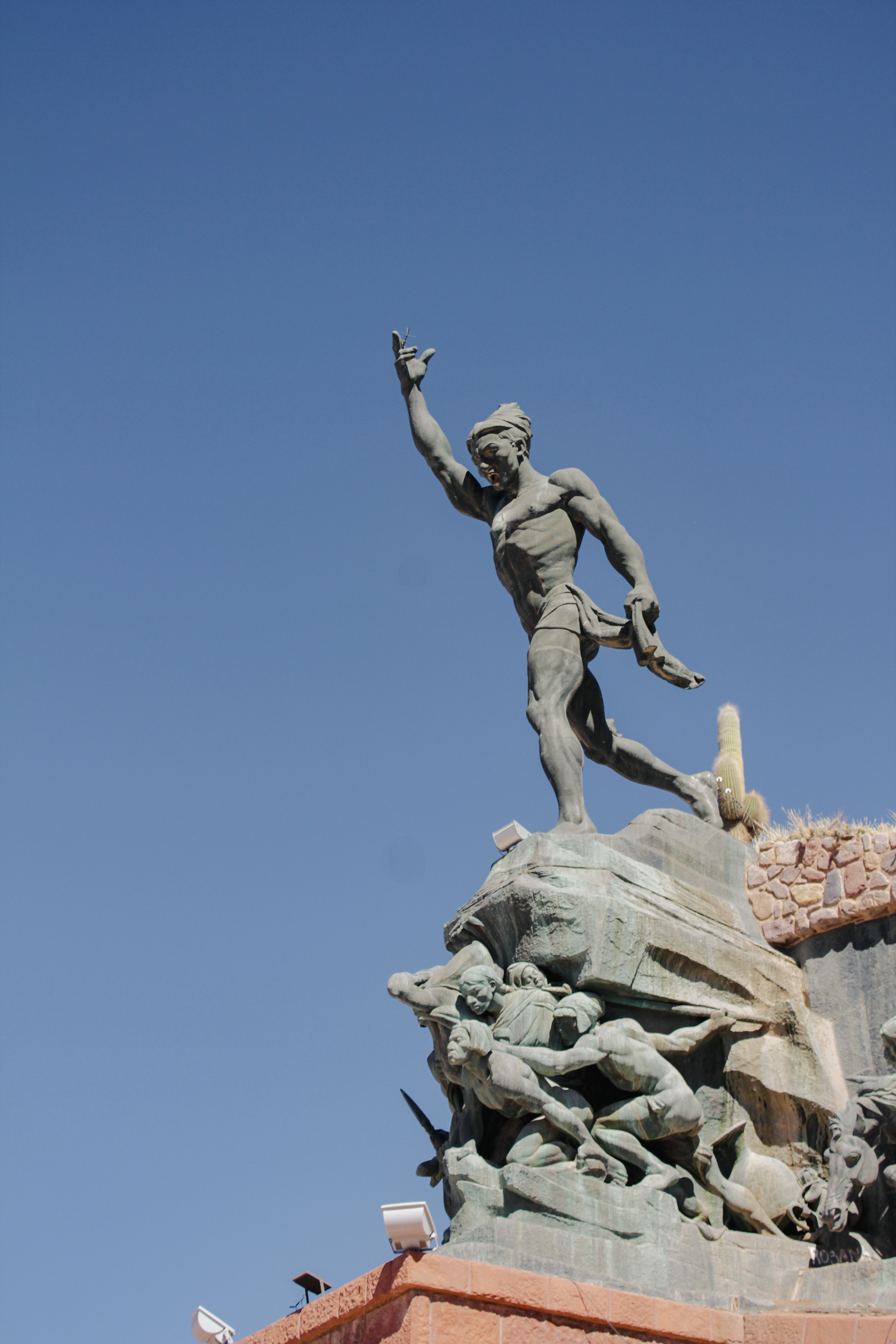 Patung Tokoh Pahlawan Di Surakarta · Foto Stok Gratis