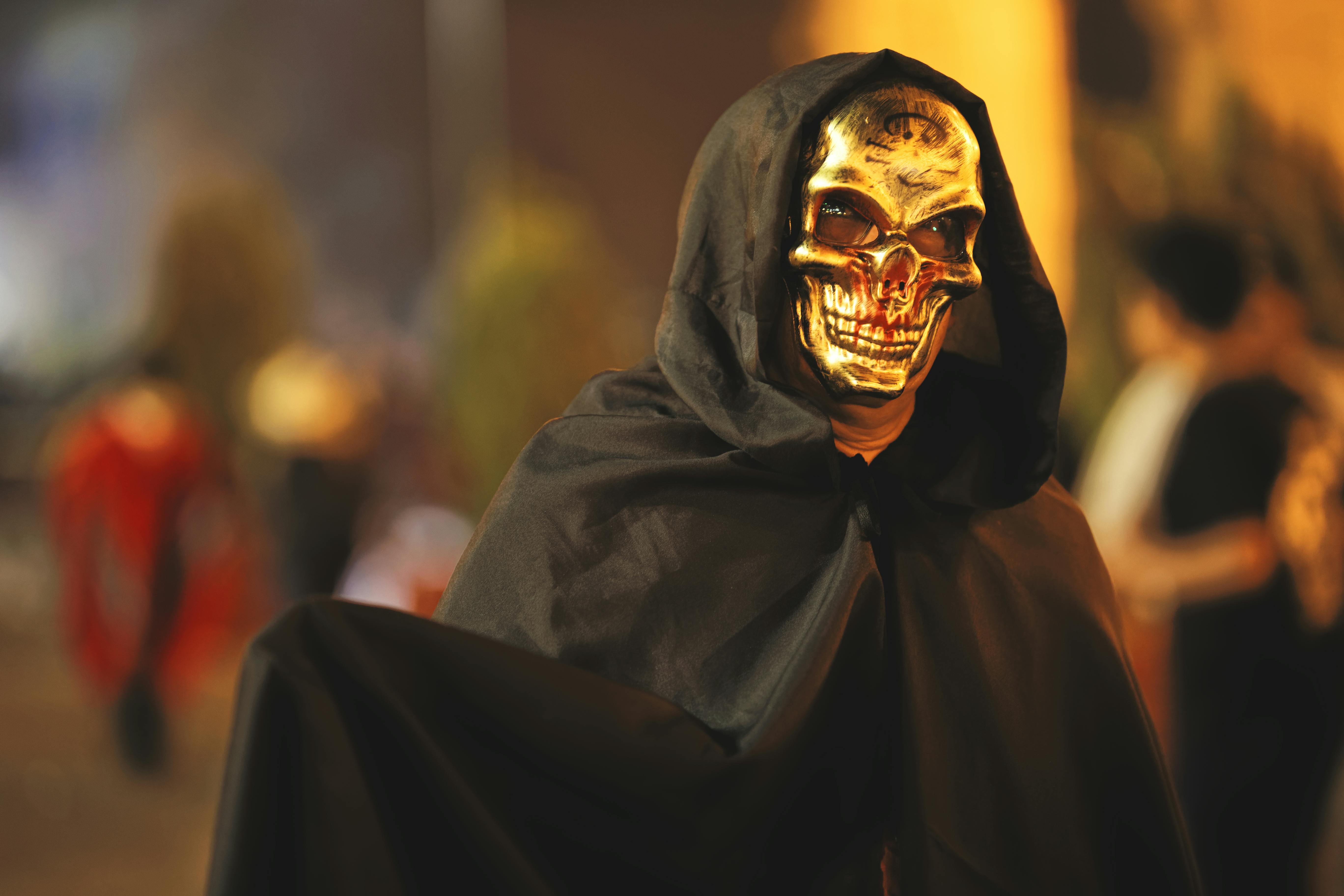 Gold Skull Mask Photos, Download The BEST Free Gold Skull Mask Stock ...