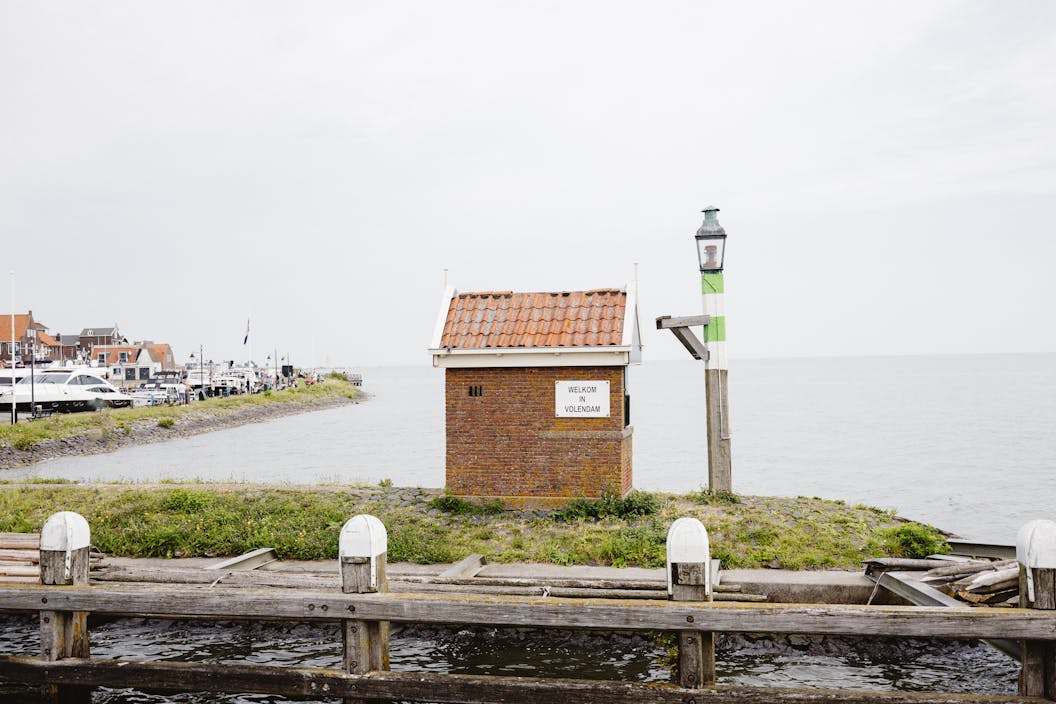 Holland America Line Volendam Deck Plans & Amenities Guide