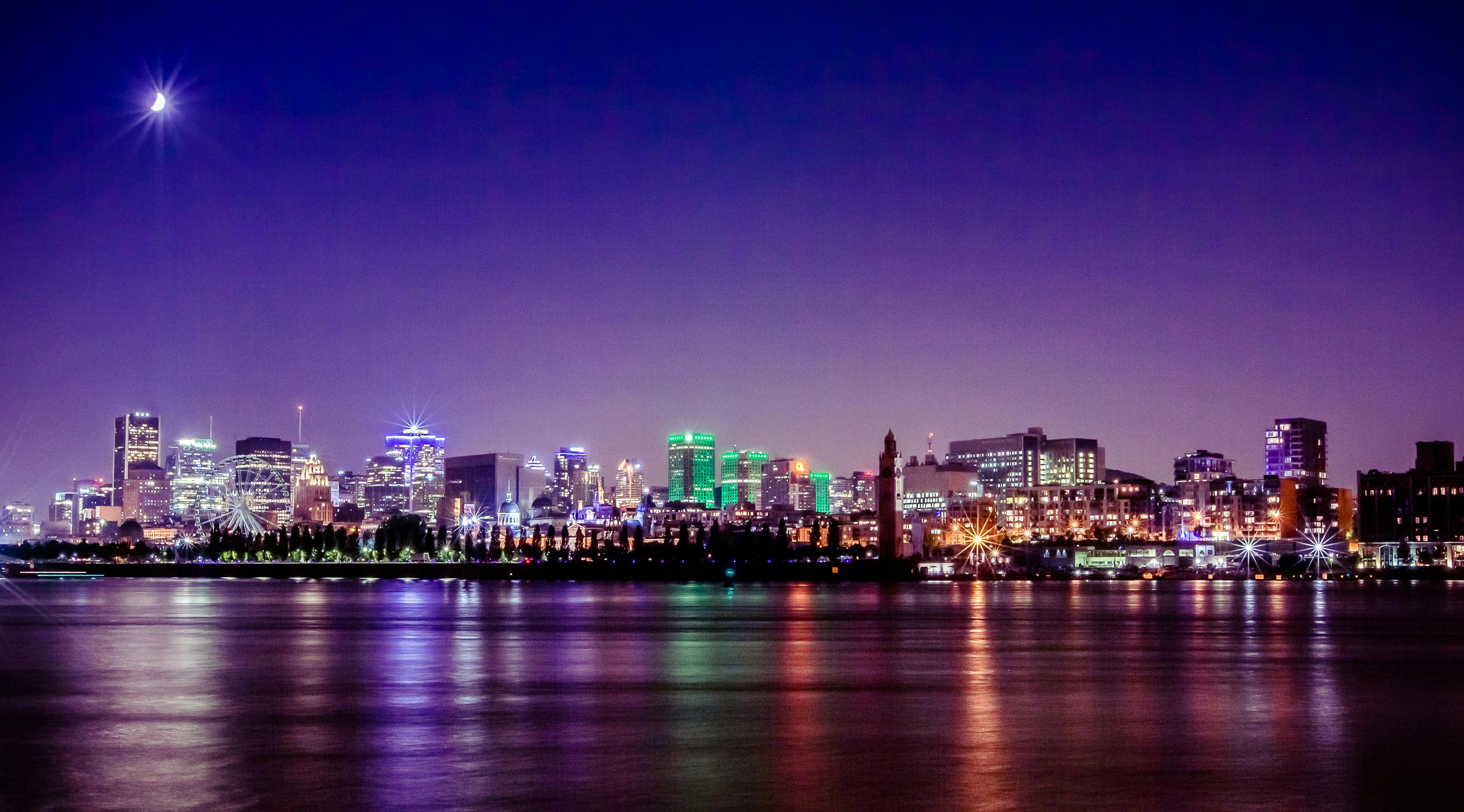 Montreal Skyline at Night with Illuminated Buildings · Free Stock Photo