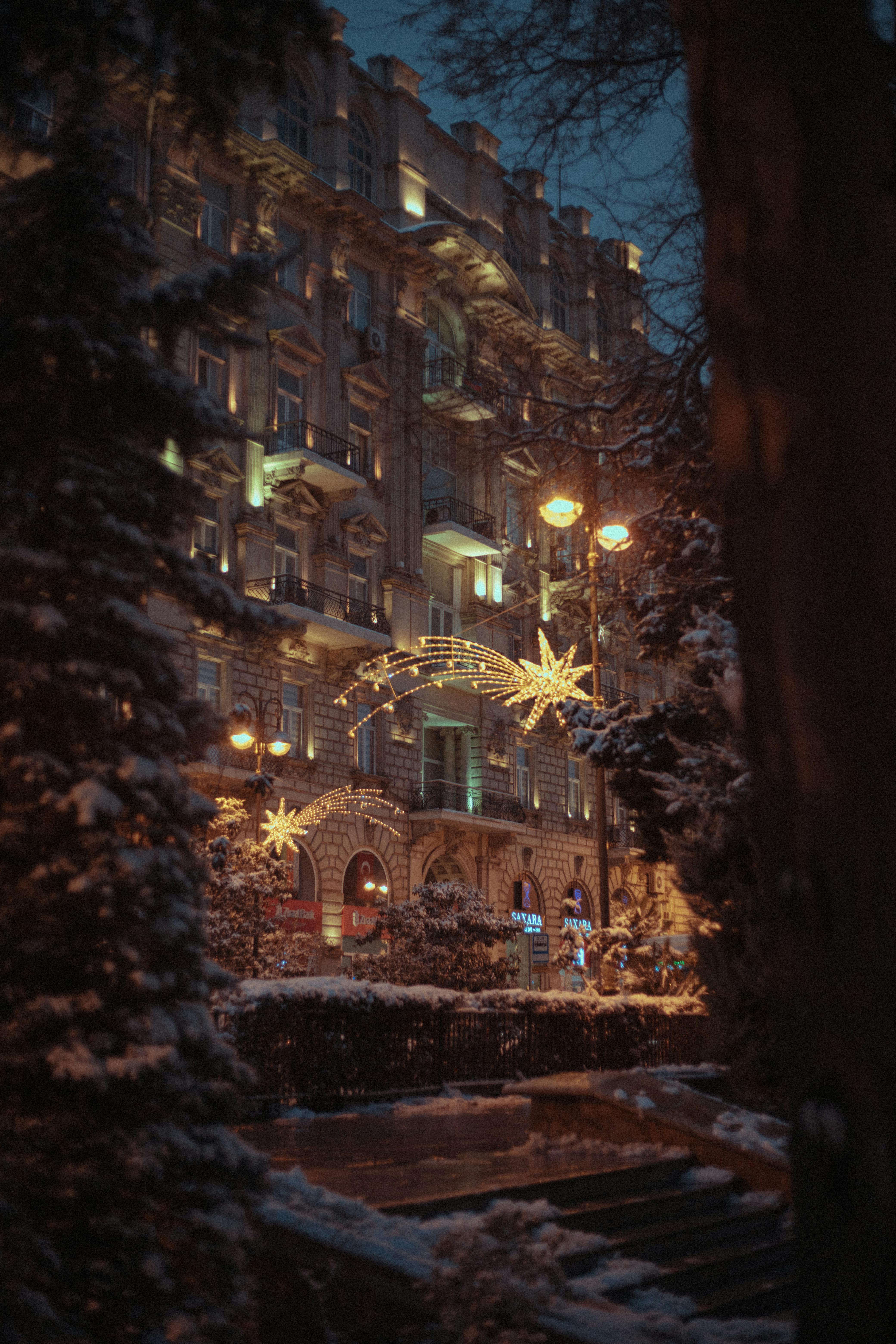 Winter Evening Scene in Baku with Festive Lights · Free Stock Photo