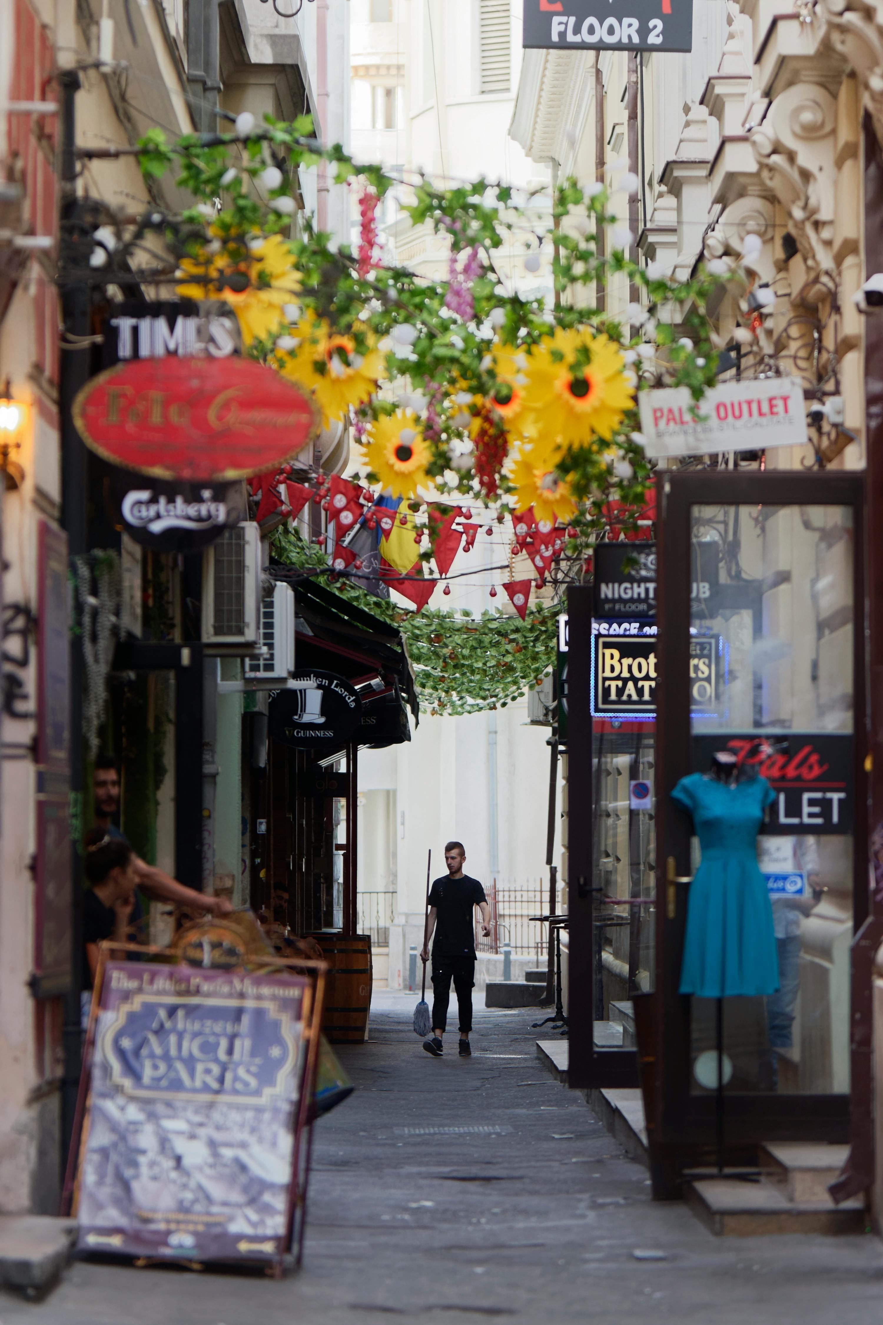 1000+ Amazing Men Photos · Pexels · Free Stock Photos