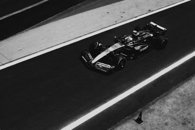 F1 Car Side View Photos, Download The BEST Free F1 Car Side View Stock ...