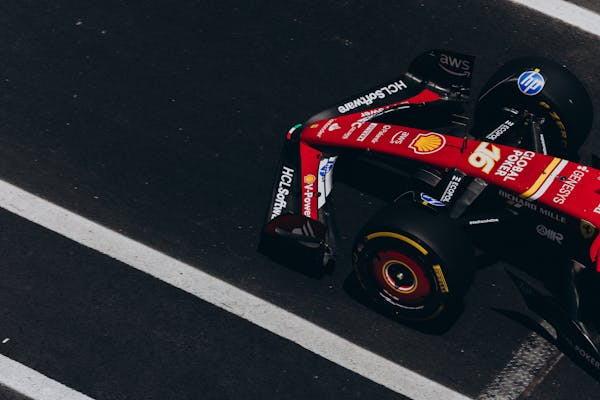 Formula One Photos, Download The BEST Free Formula One Stock Photos ...