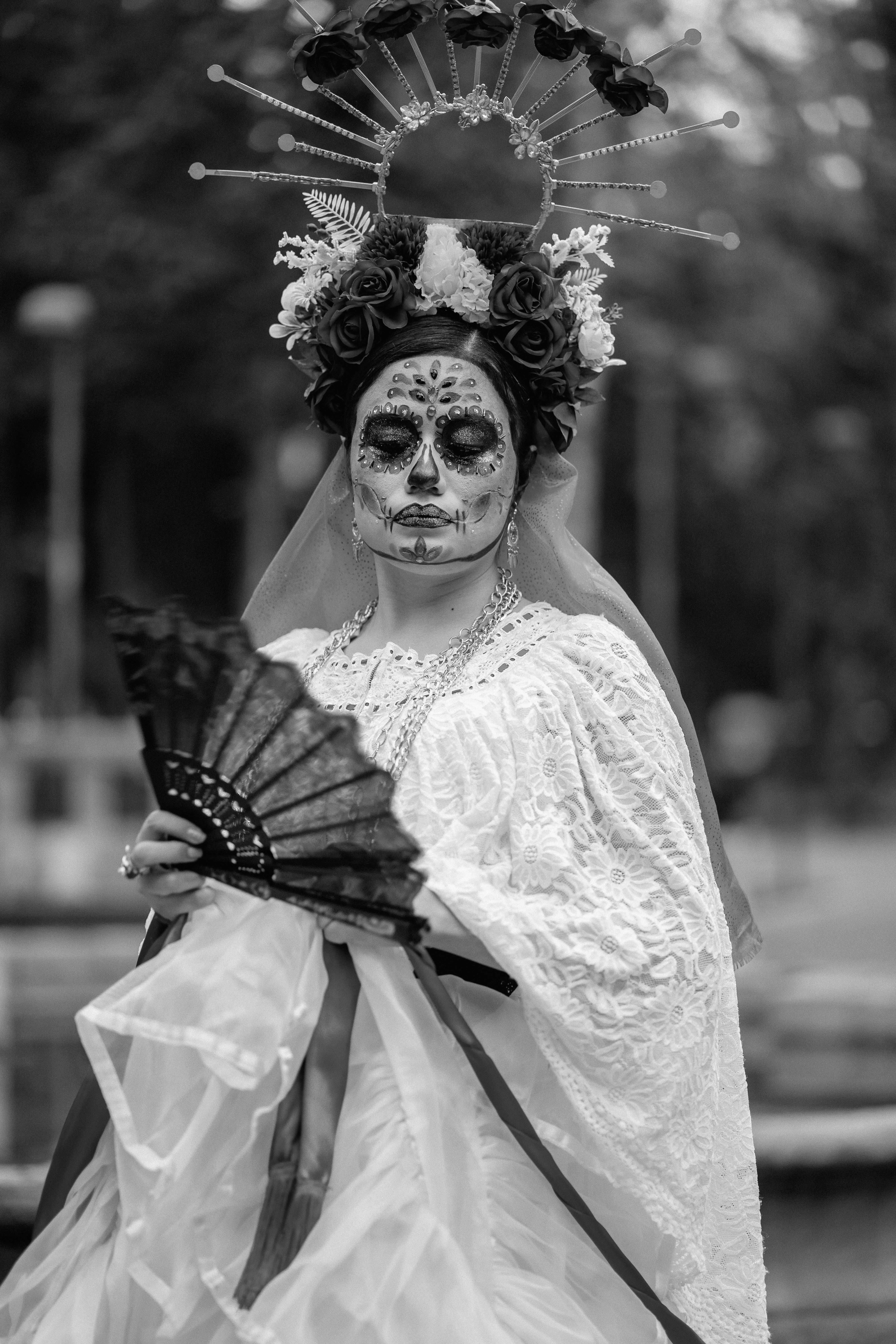 Traditional Catrina Costume in Black and White · Free Stock Photo