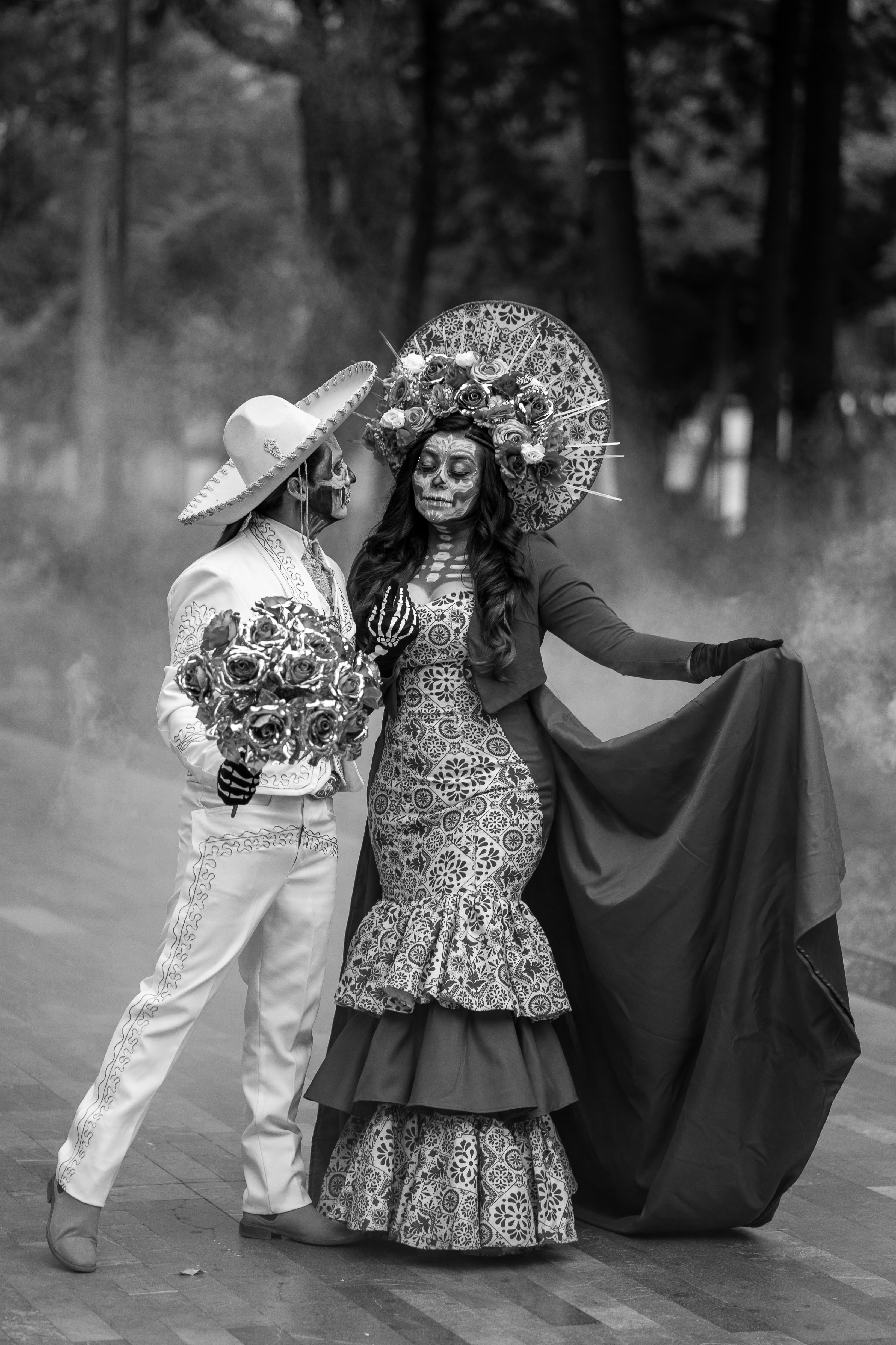Traditional Catrina Costumes Celebrating Mexican Culture · Free Stock Photo