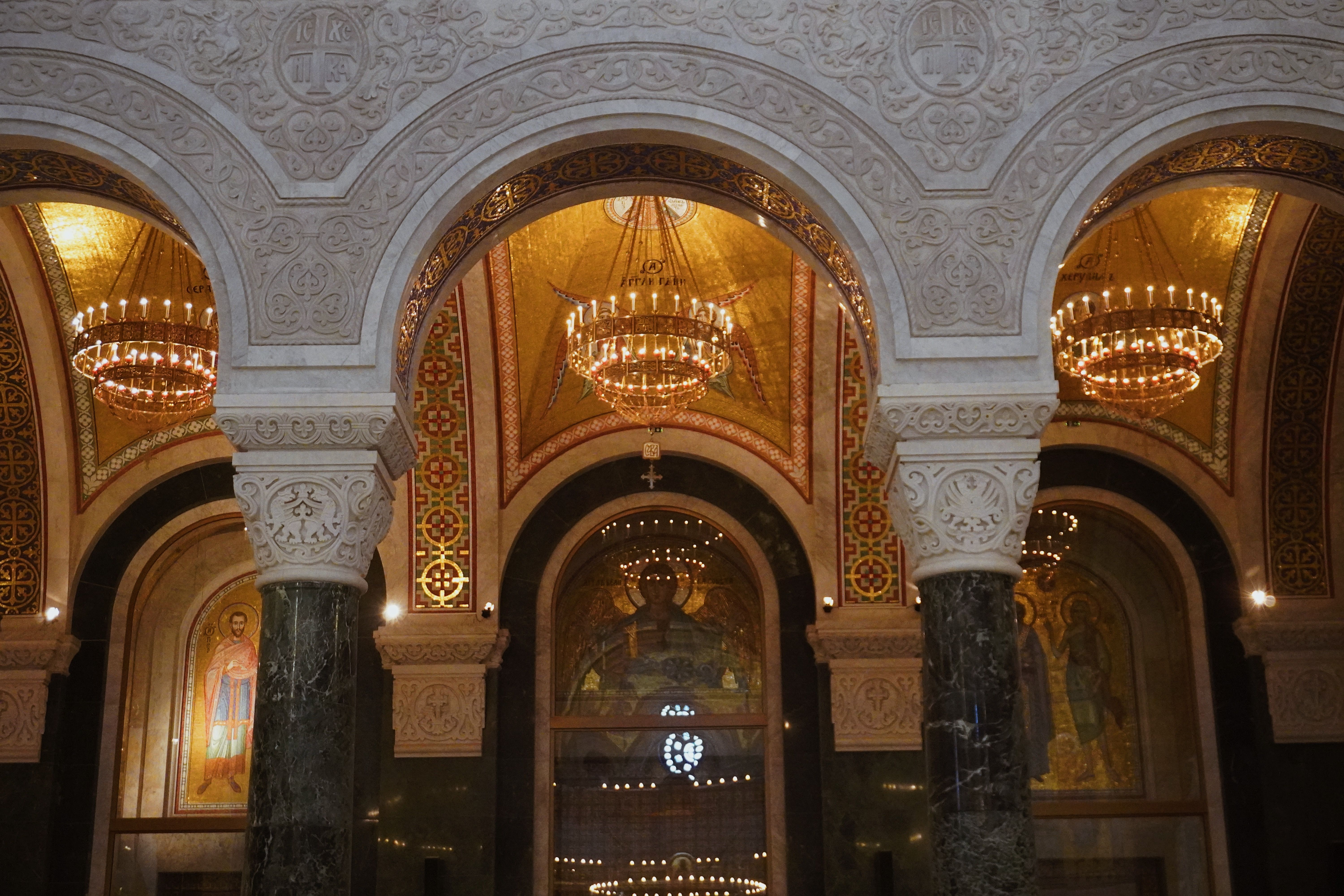 Ornate Interior of a Historic Building · Free Stock Photo