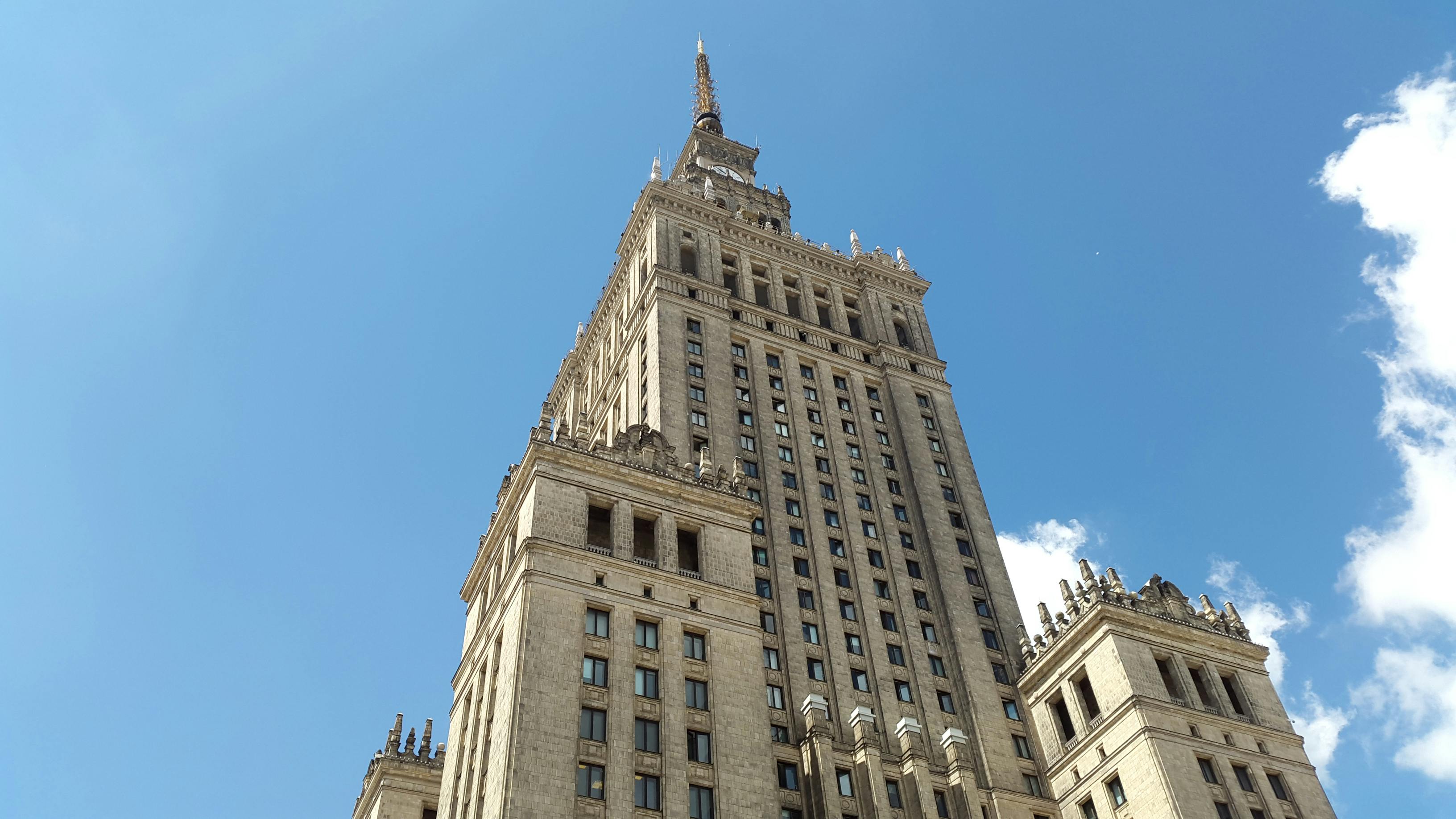 Varsova Torri Photos, Download The BEST Free Varsova Torri Stock Photos ...