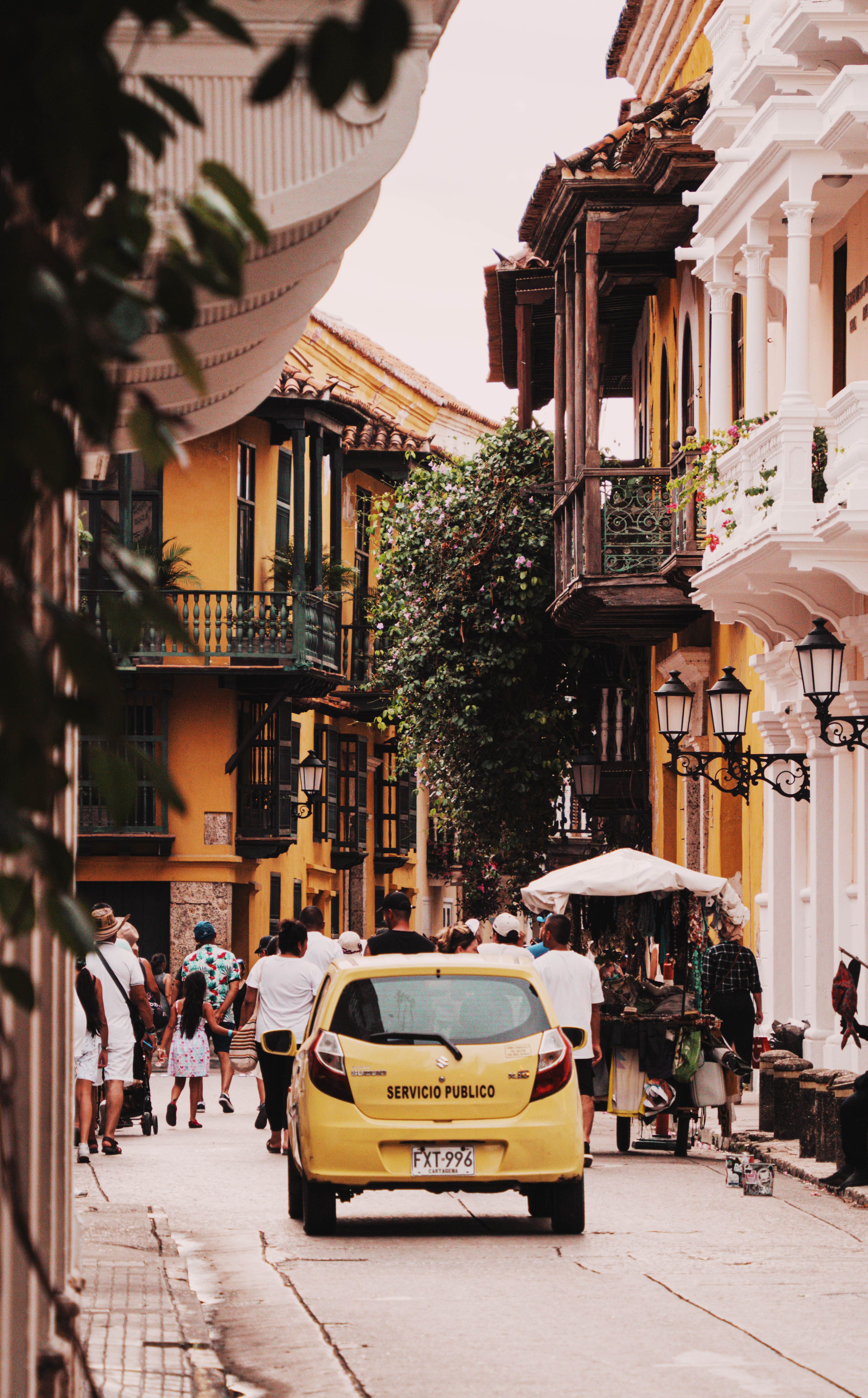 Charming Colombian Street in Cartagena · Free Stock Photo