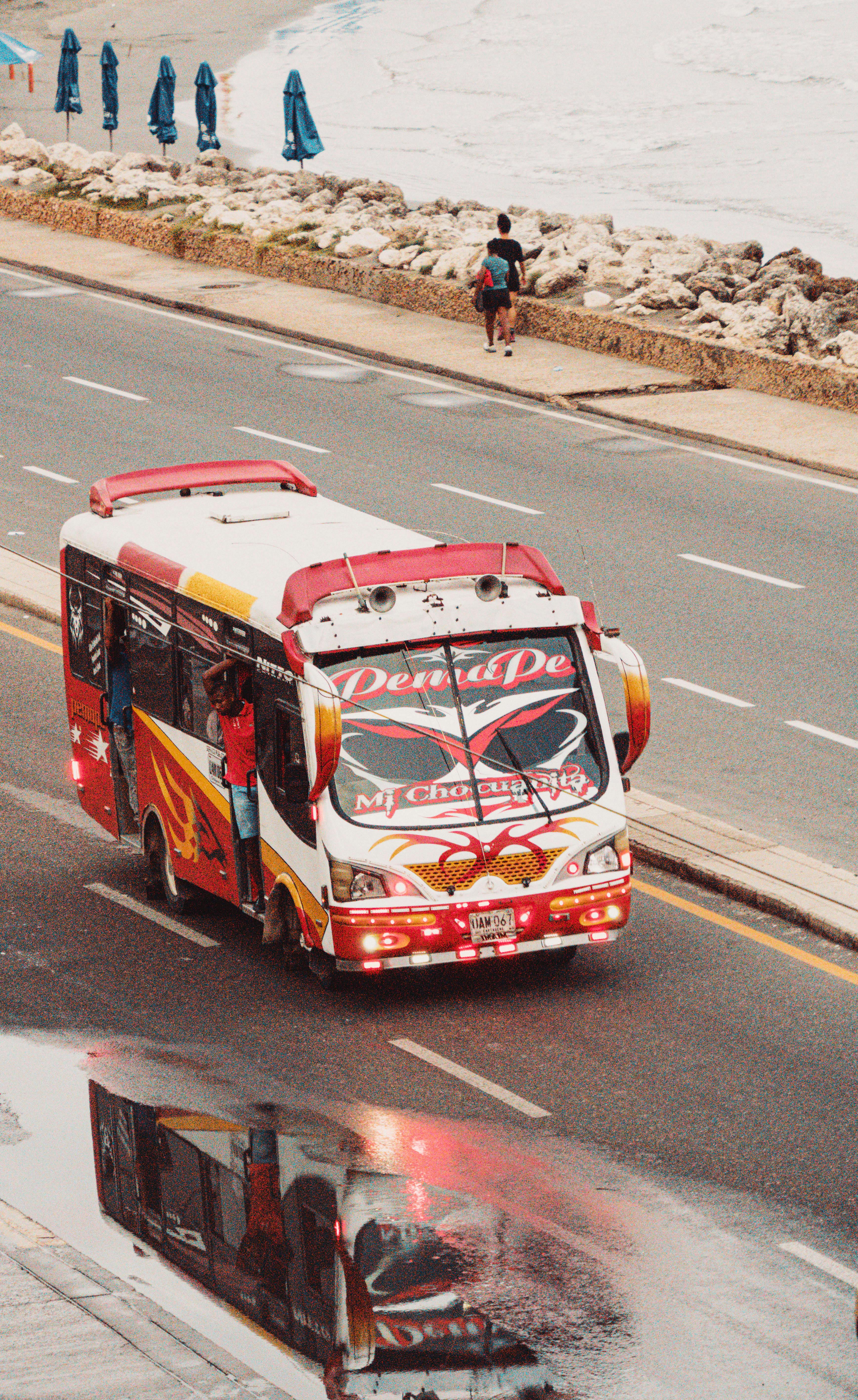 Autobús Colombia · Foto de stock gratuita