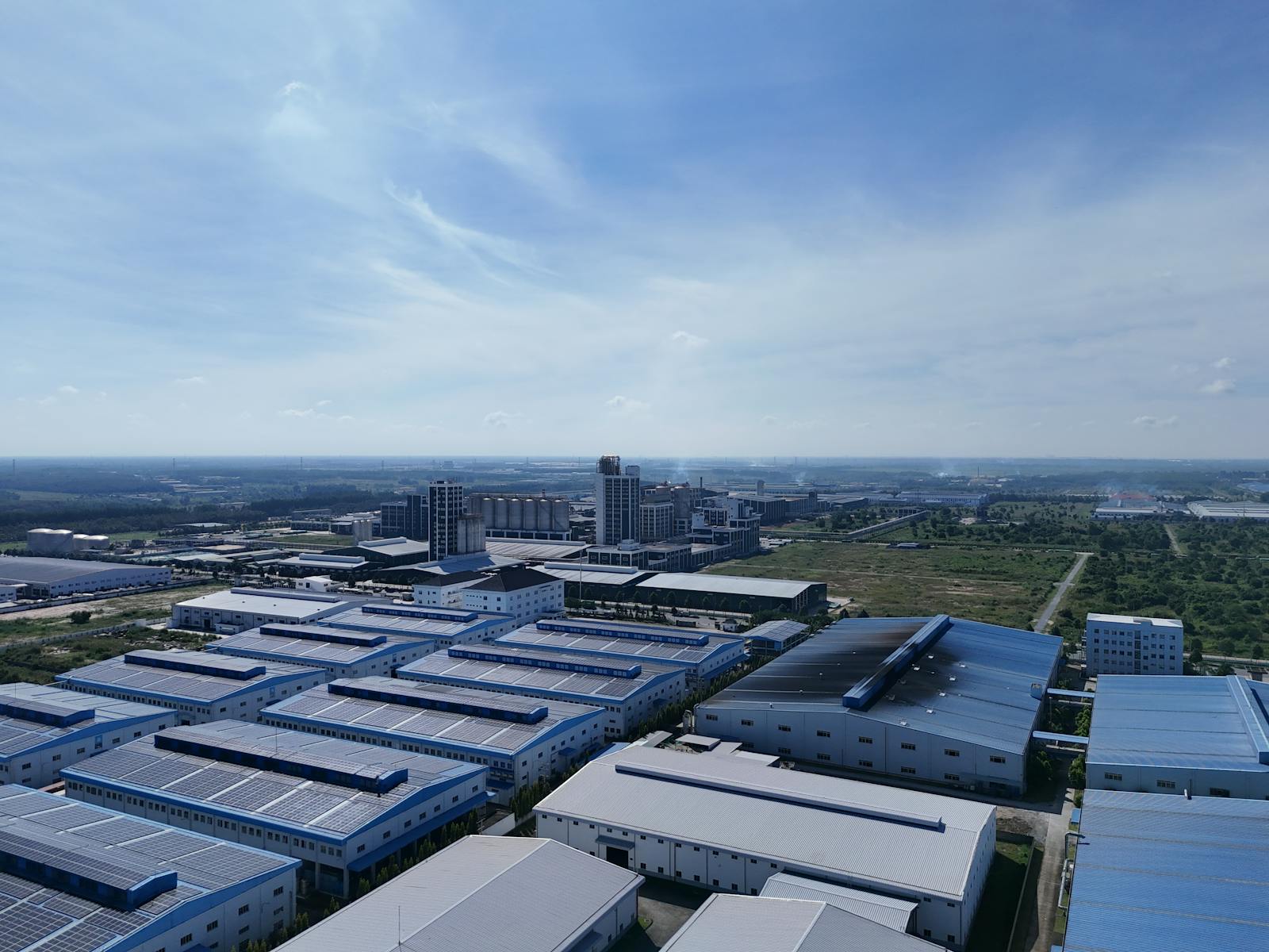 Roof Top View Photos, Download The BEST Free Roof Top View Stock Photos ...