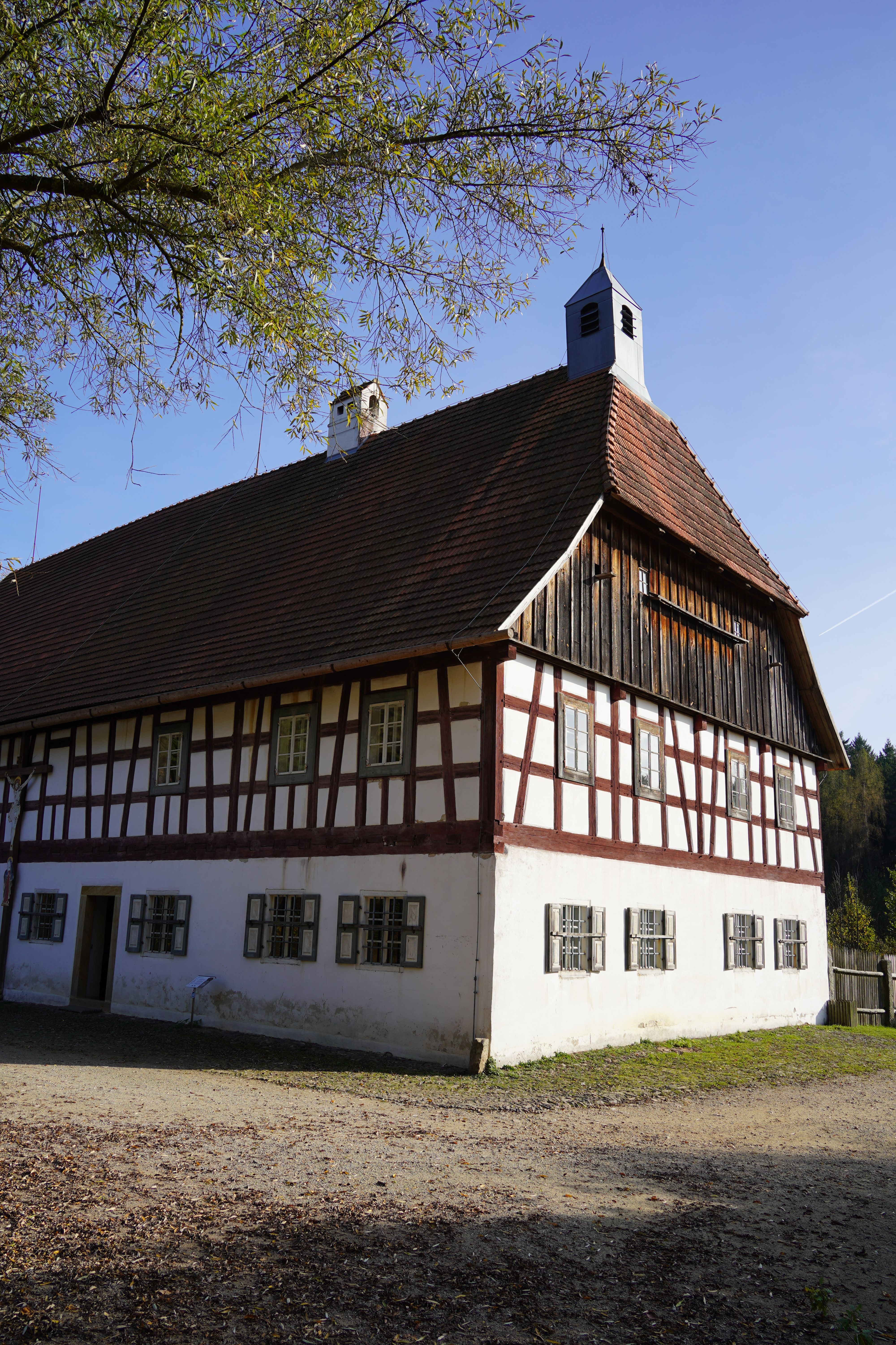 Charming Half-Timbered Farmhouse in Autumn · Free Stock Photo