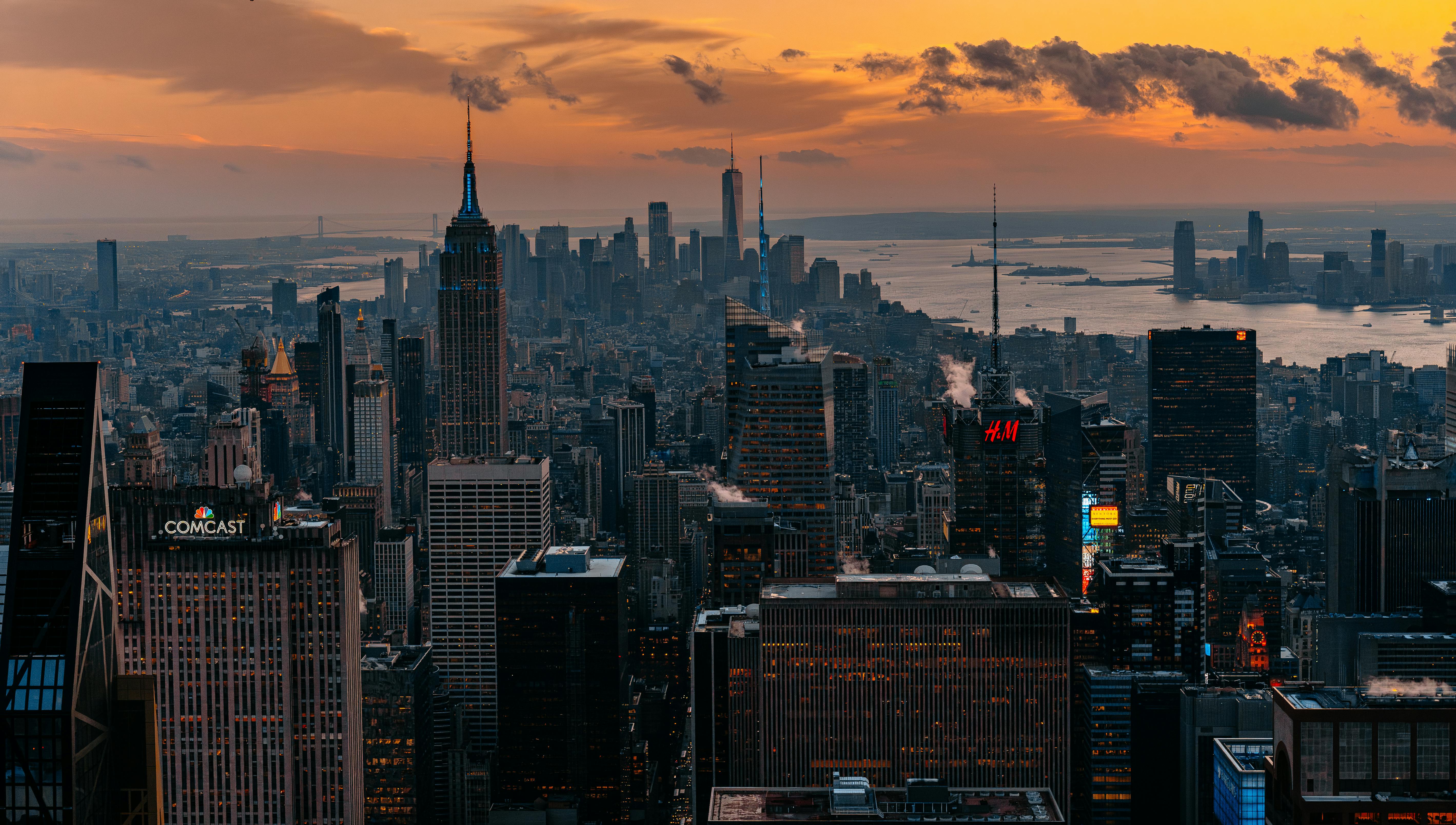 Skyline of New York City at Sunset · Free Stock Photo