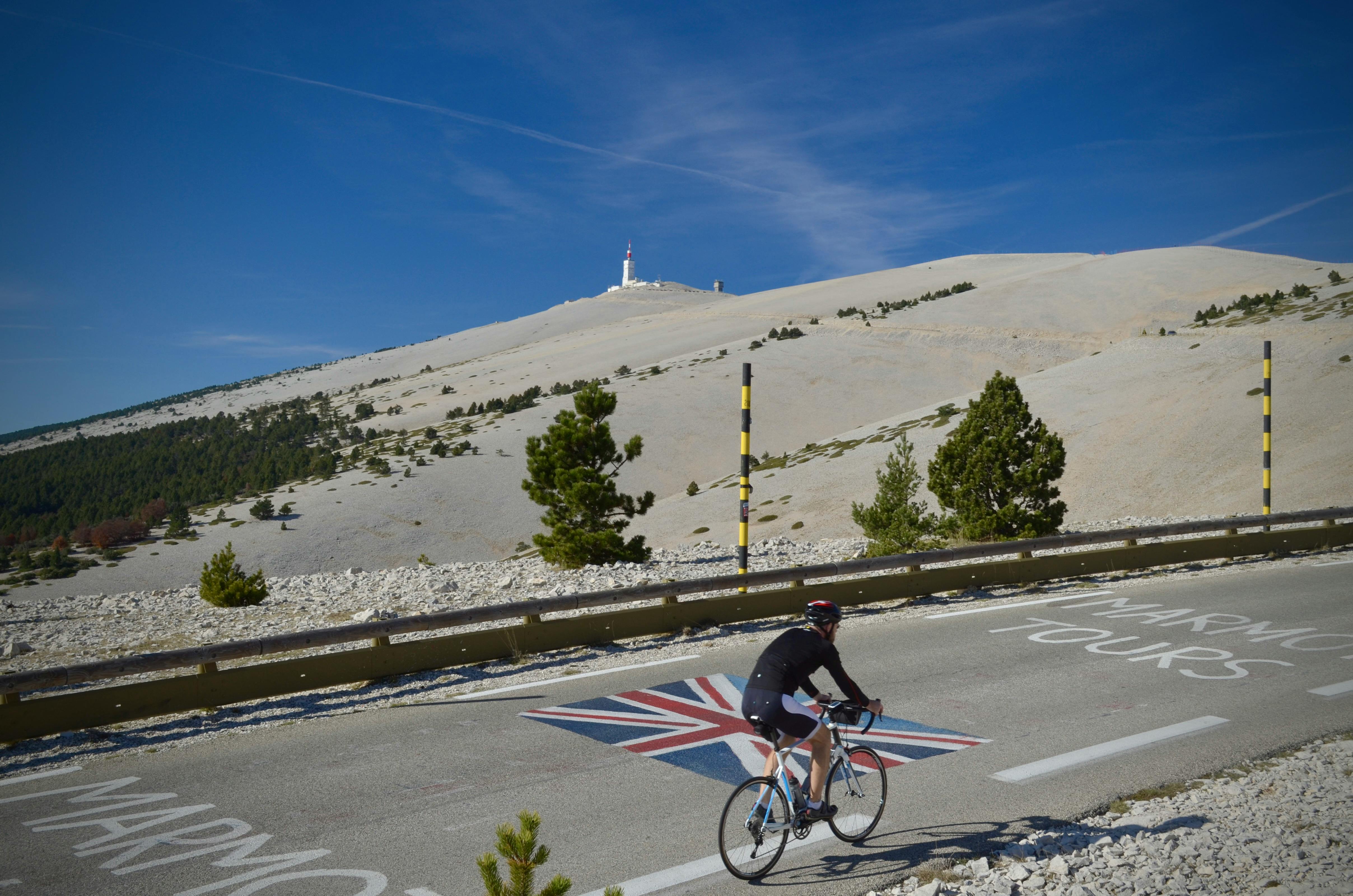 Cyclist Ascending Mont Ventoux in Vaucluse, France · Free Stock Photo