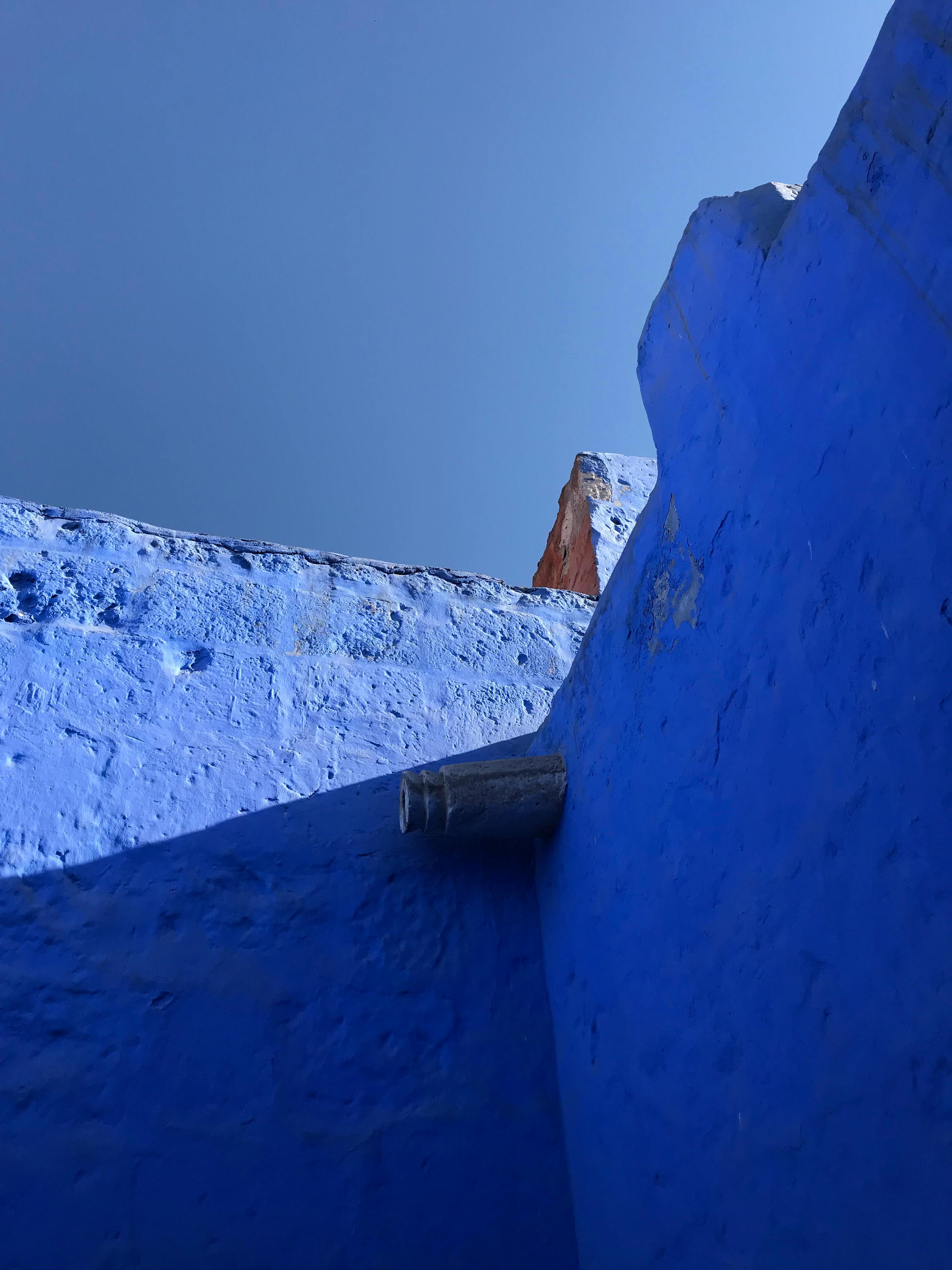 Blue Concrete Wall · Free Stock Photo