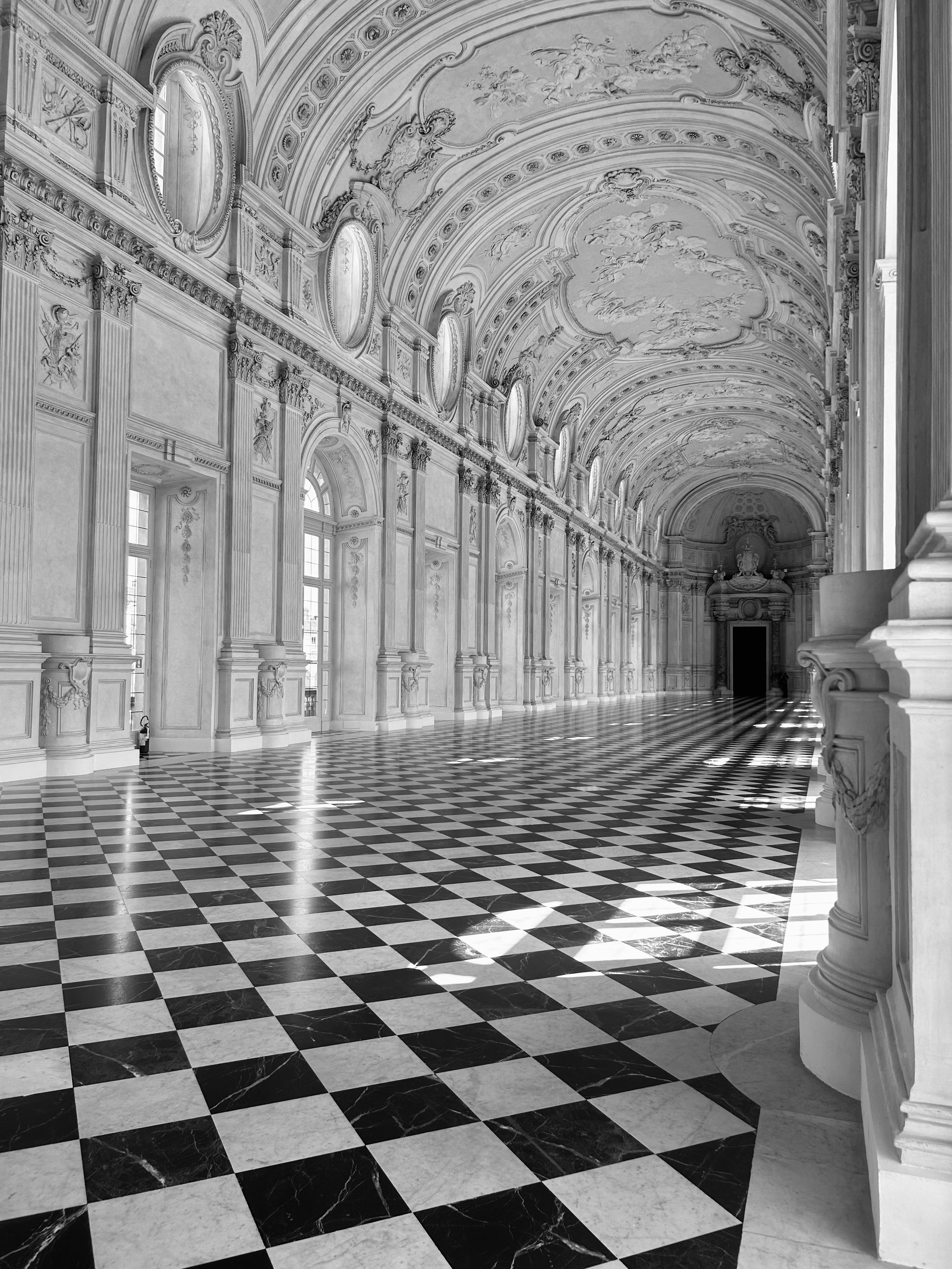 Elegant Baroque Hallway with Checkered Floor · Free Stock Photo