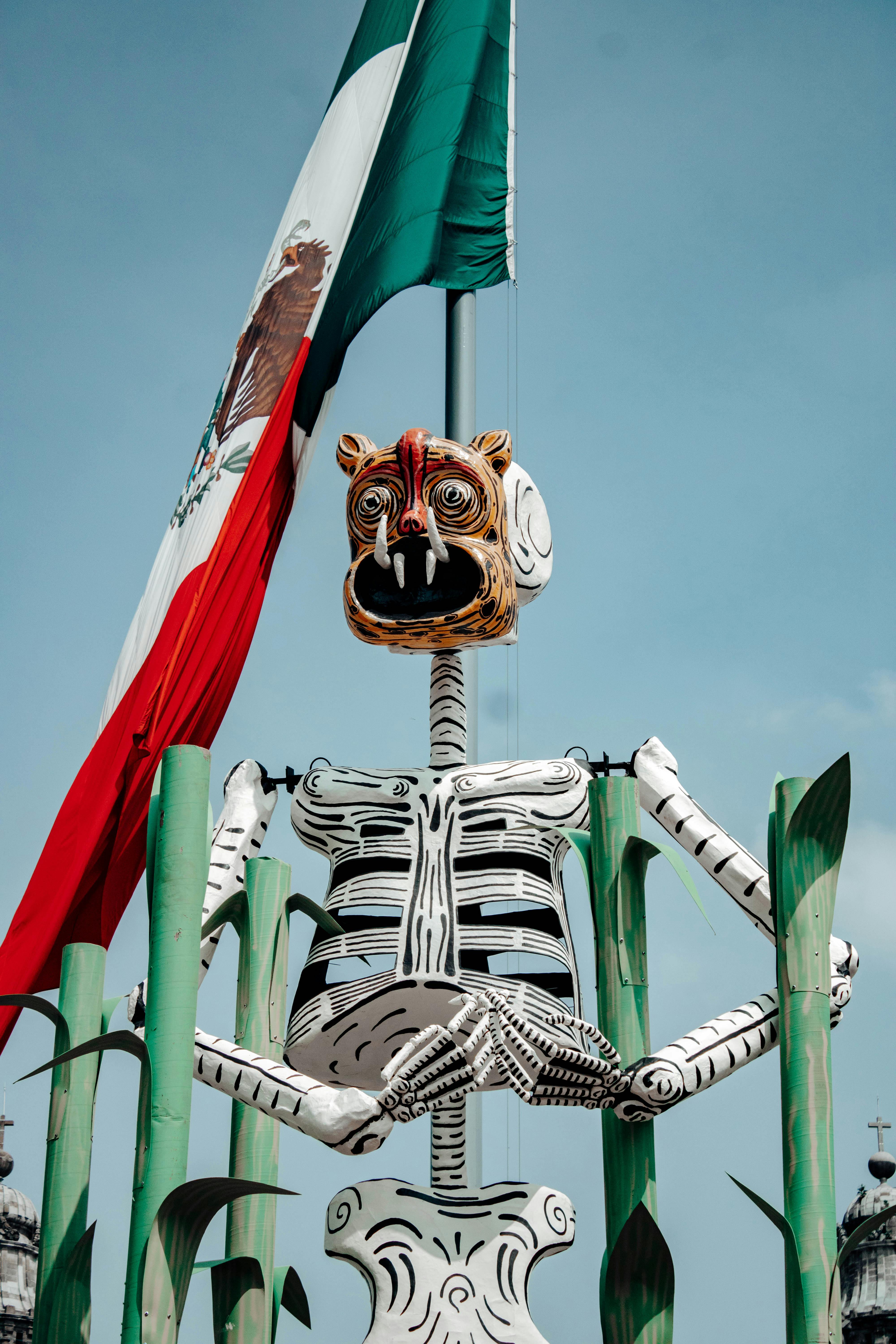 Mexican Day of the Dead Skeleton Sculpture · Free Stock Photo
