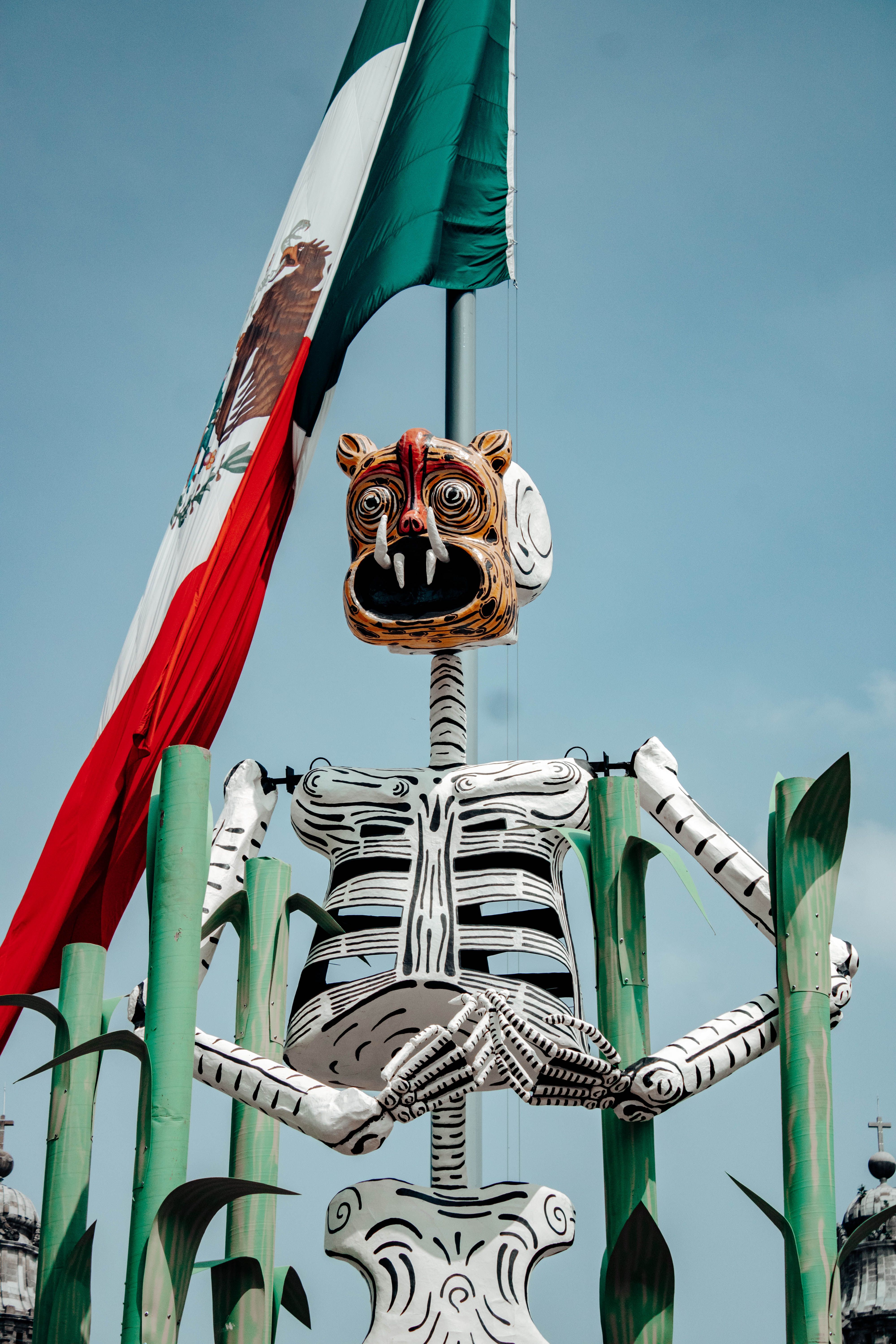 Mexican Day of the Dead Skeleton Sculpture · Free Stock Photo