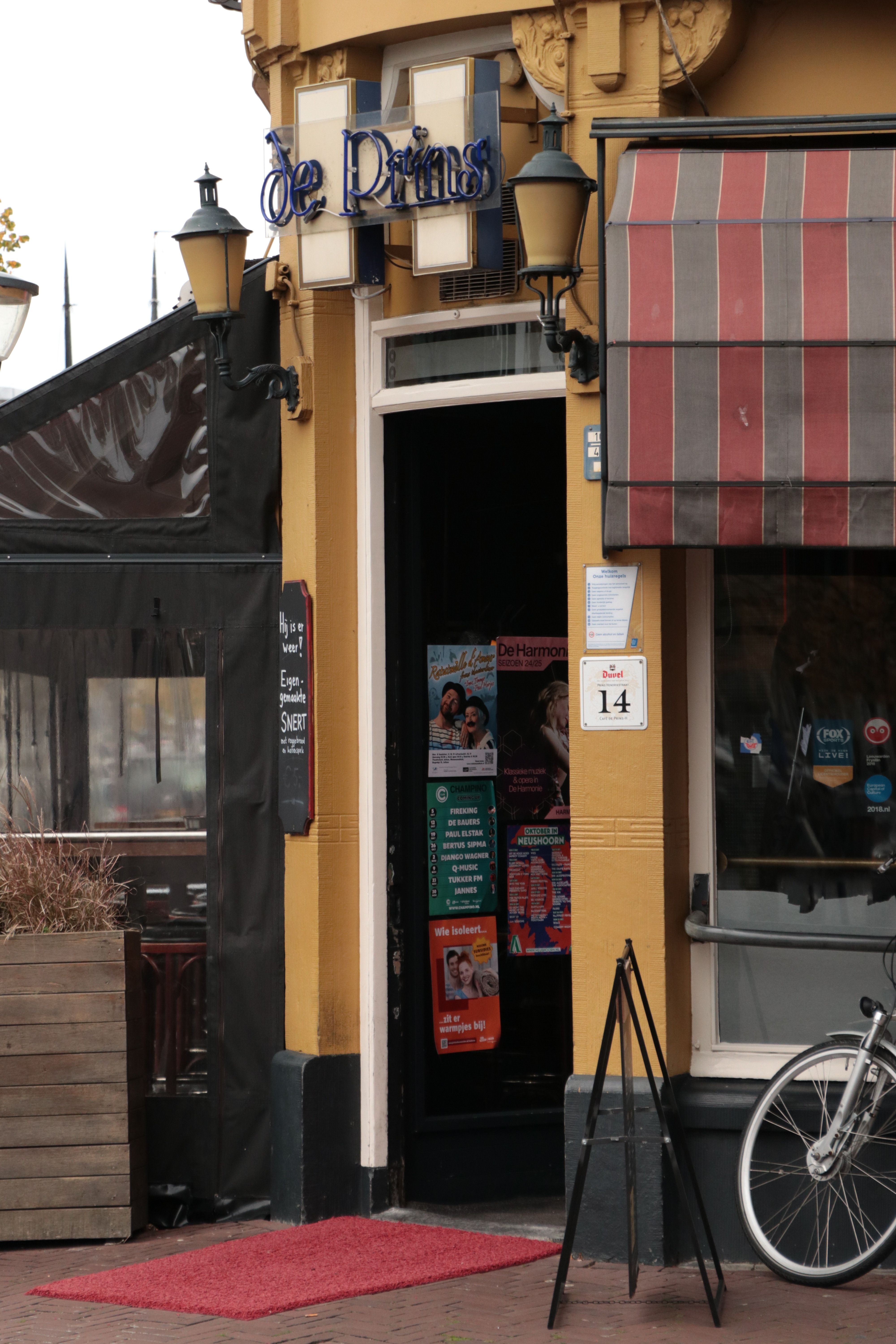 Cozy Dutch Cafe Entrance in Leeuwarden · Free Stock Photo