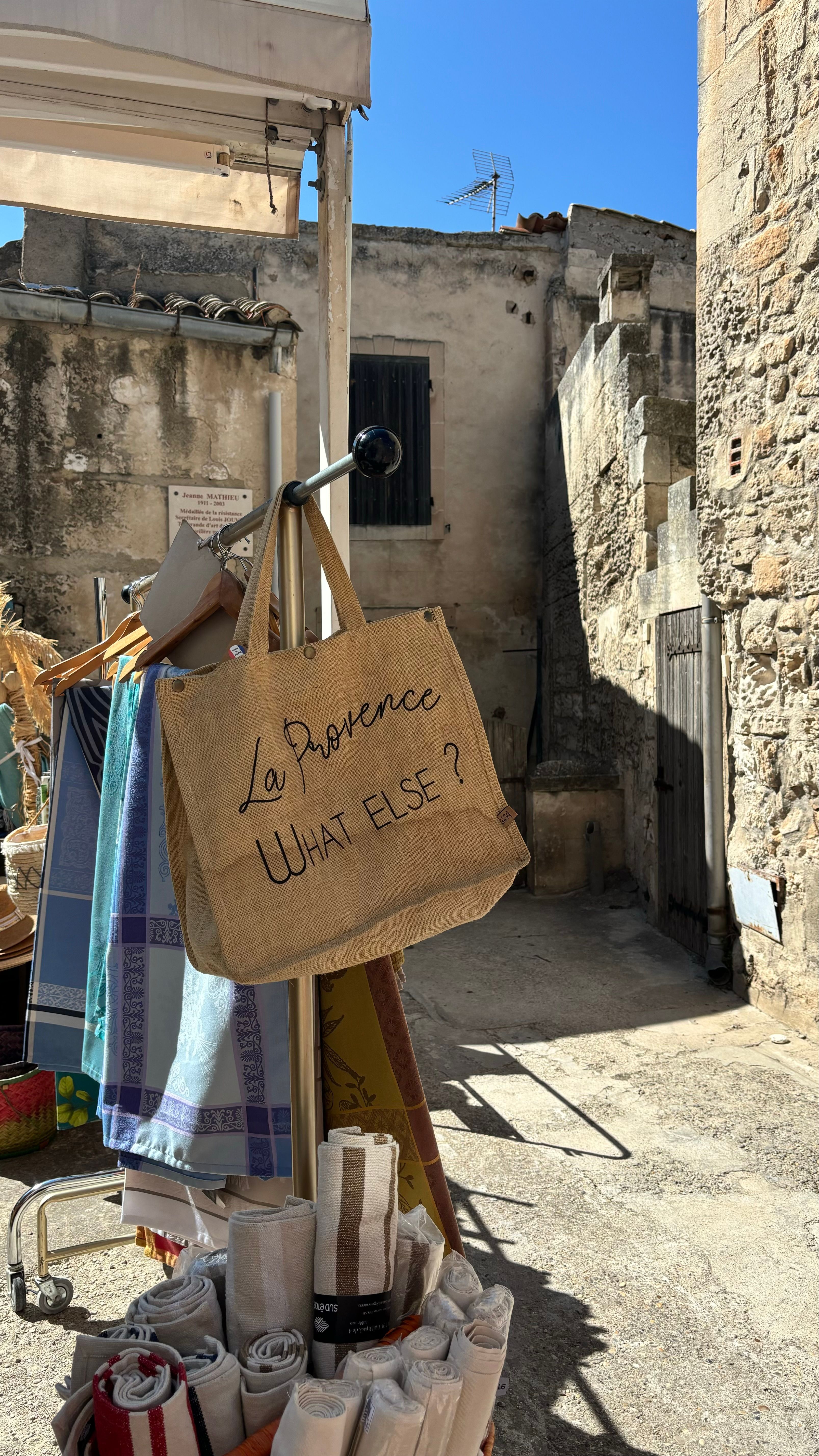 Market Scene in a Rustic Provence Alley · Free Stock Photo