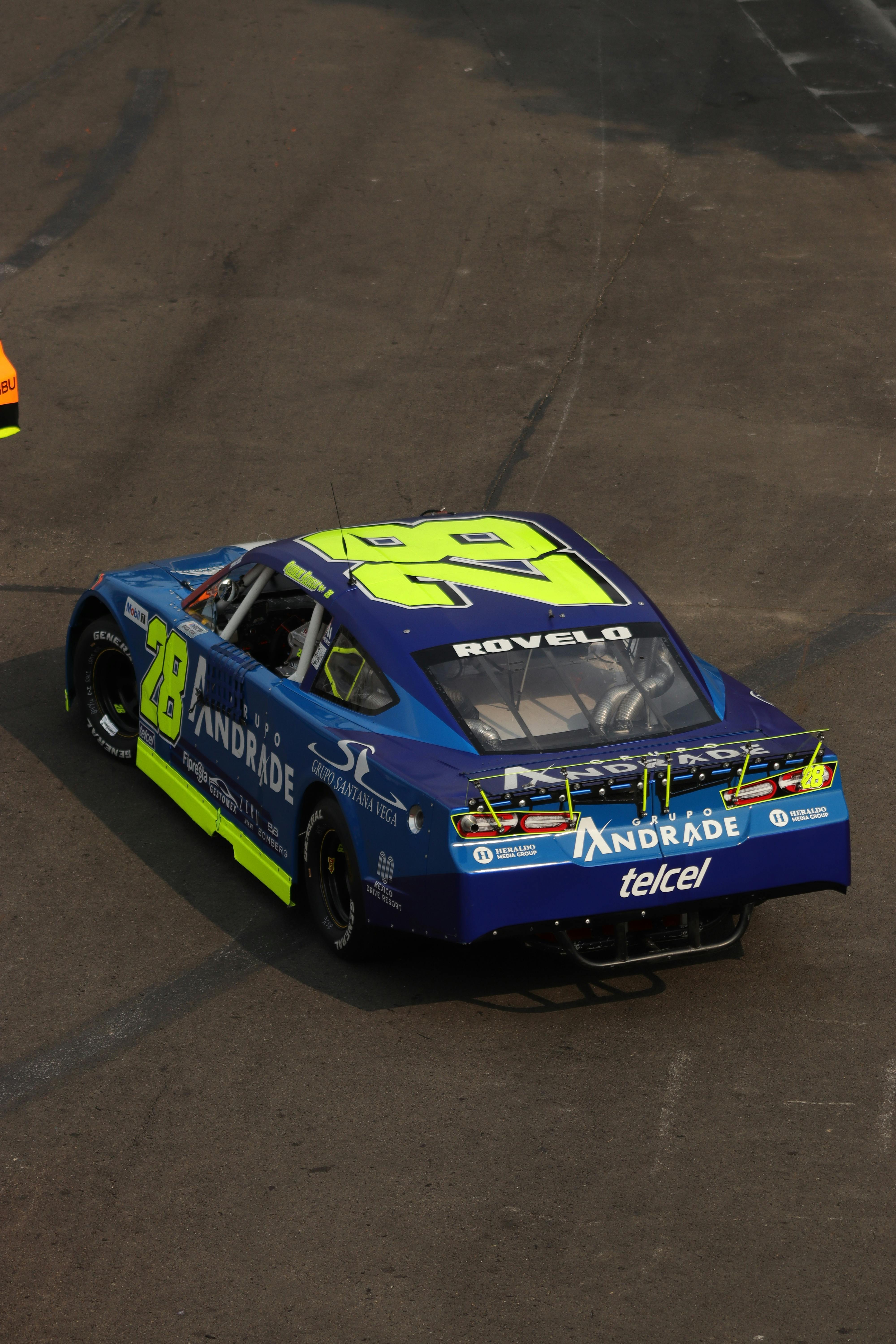 Race Car on Track in Mexico City · Free Stock Photo