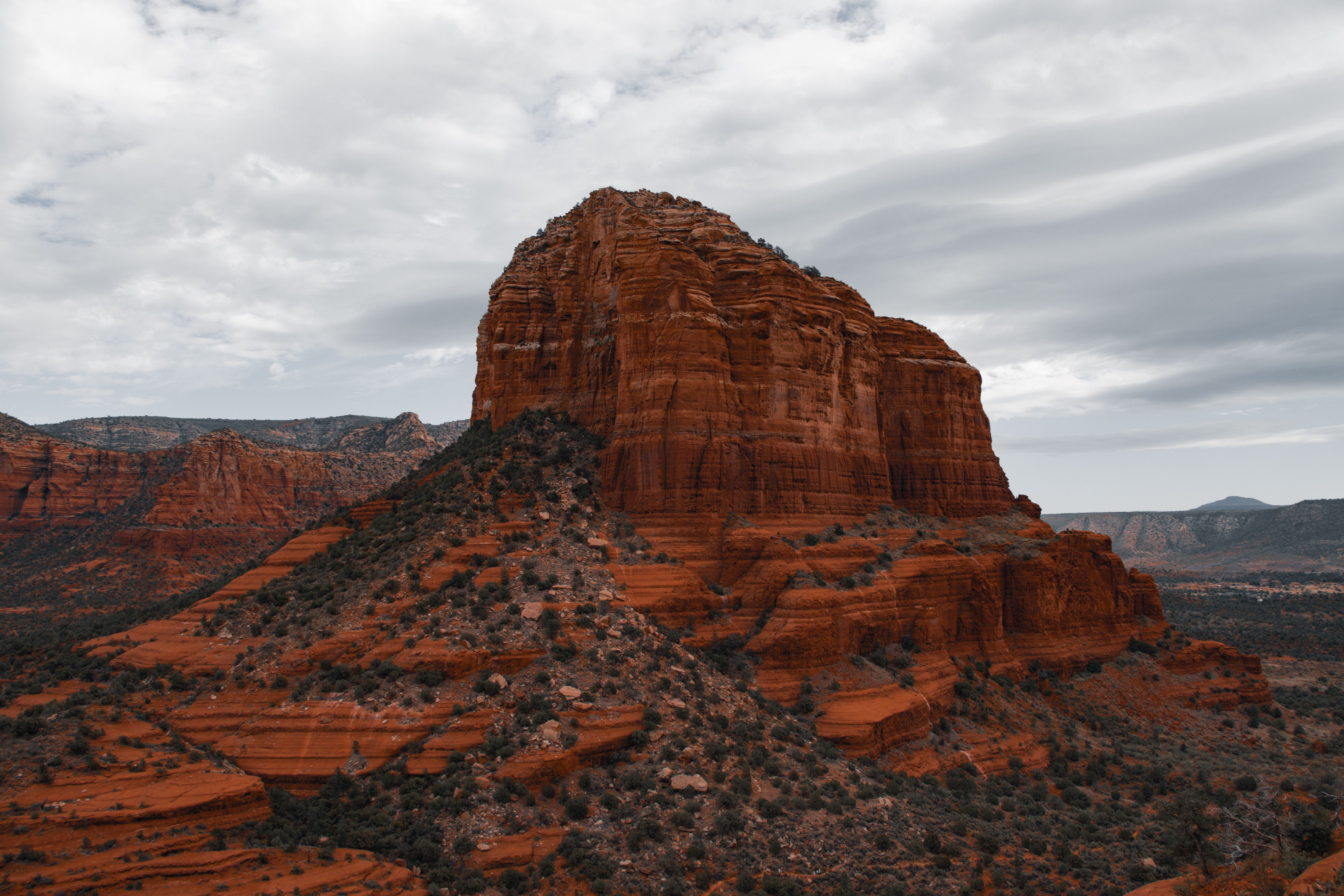 Formación De Roca Roja Emblemática En Sedona, Arizona · Foto de stock ...