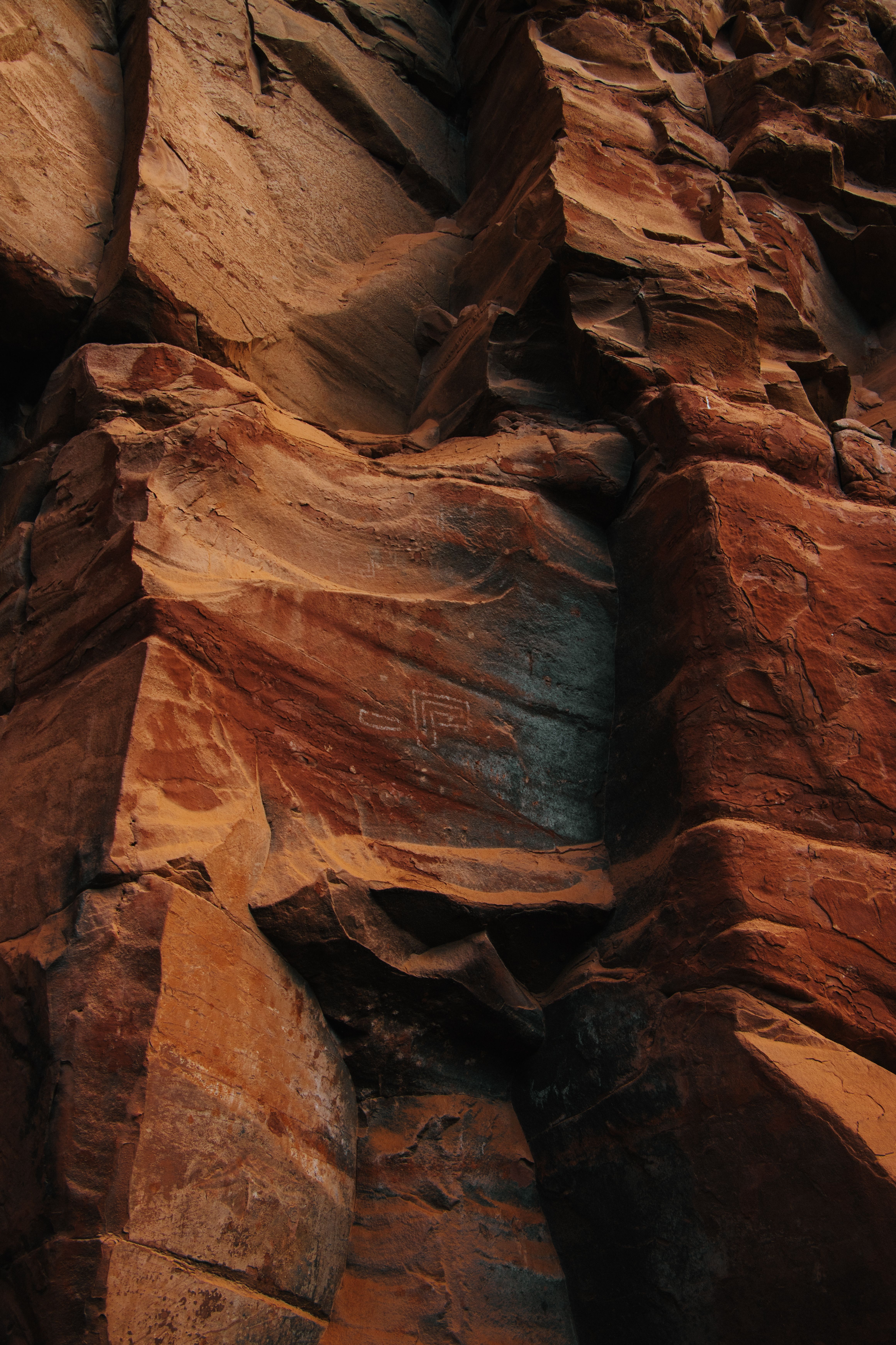 Ancient Petroglyphs on Sedona Red Rock Cliffs · Free Stock Photo