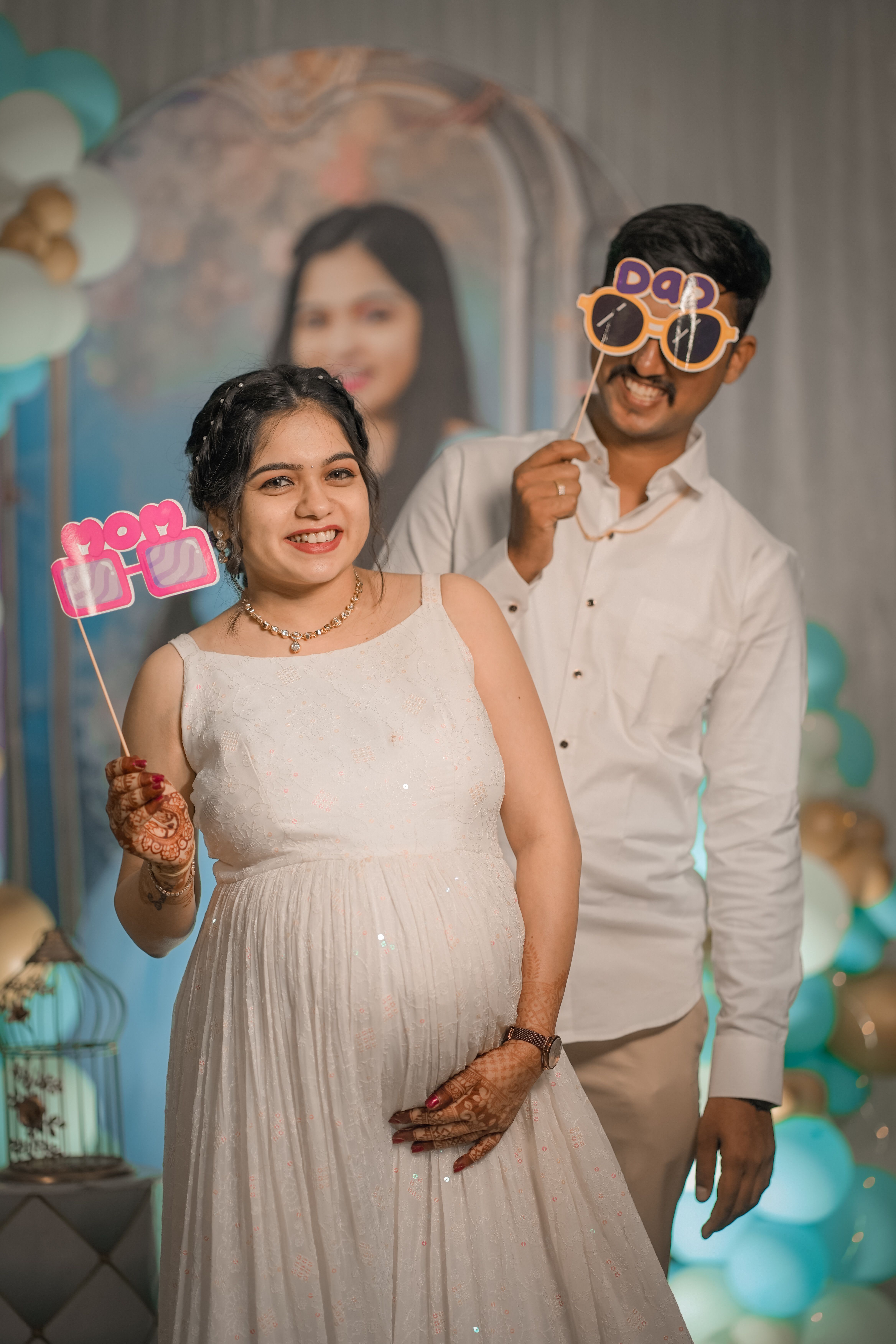 Joyful Baby Shower Celebration with Parents · Free Stock Photo