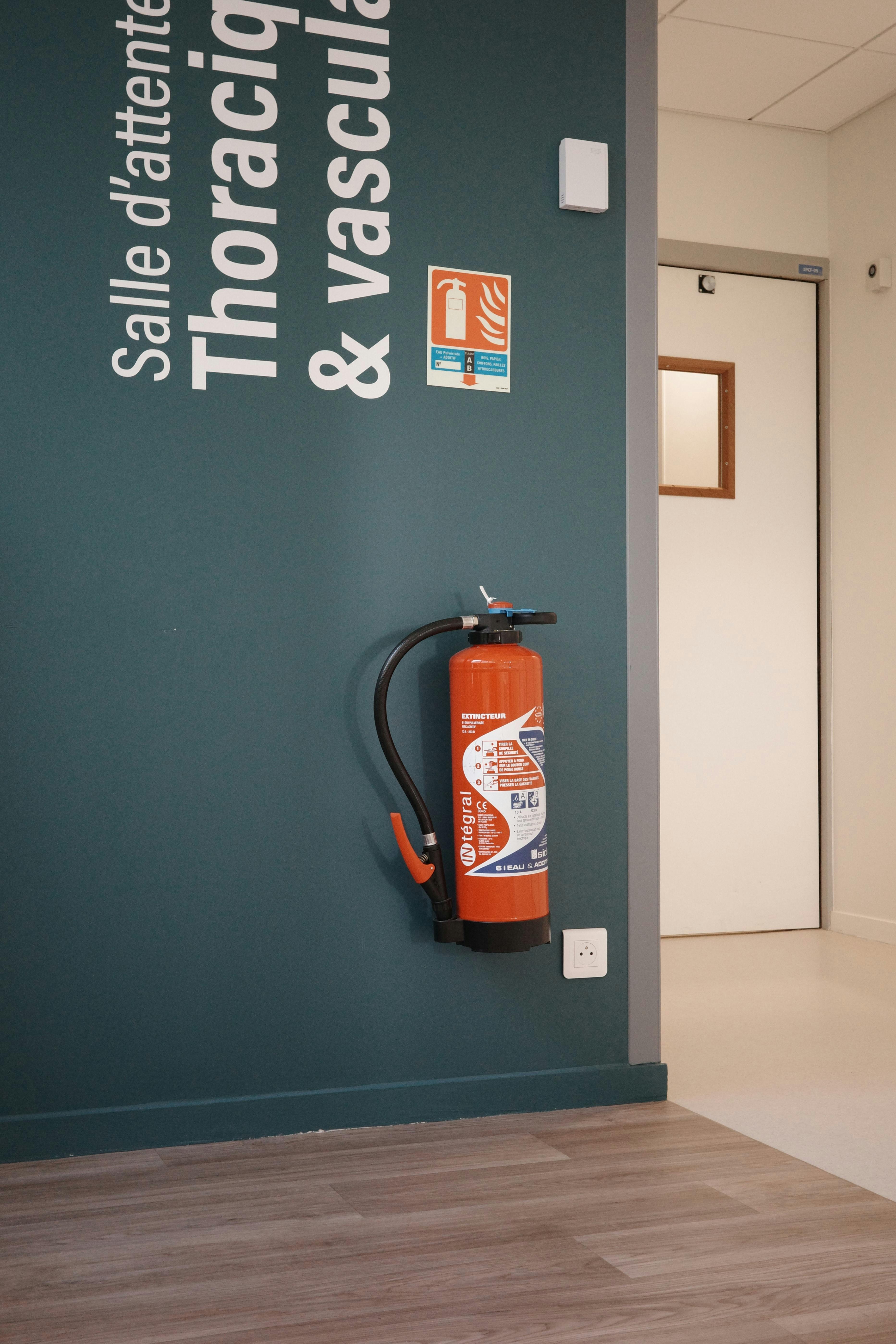 Hospital On Fire Photos, Download The BEST Free Hospital On Fire Stock ...