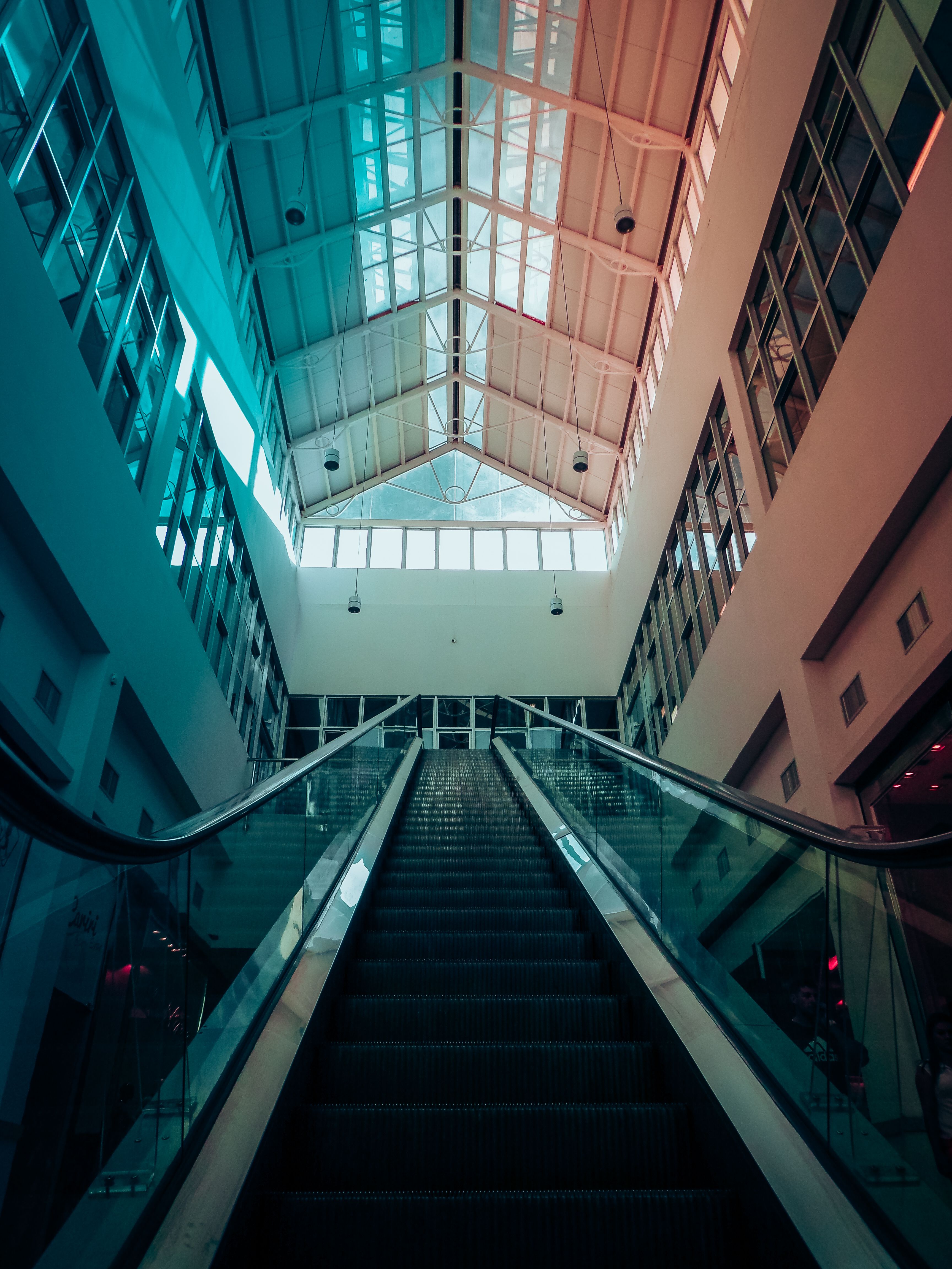 Modern Shopping Mall Escalator Interior · Free Stock Photo