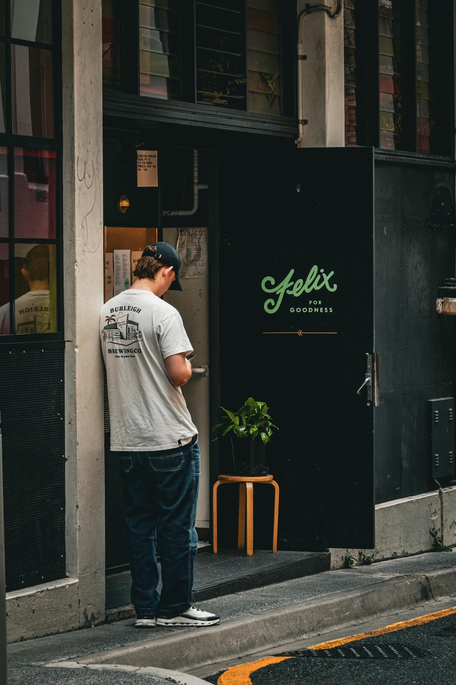 Outdoor Cafe Photos, Download The BEST Free Outdoor Cafe Stock Photos ...