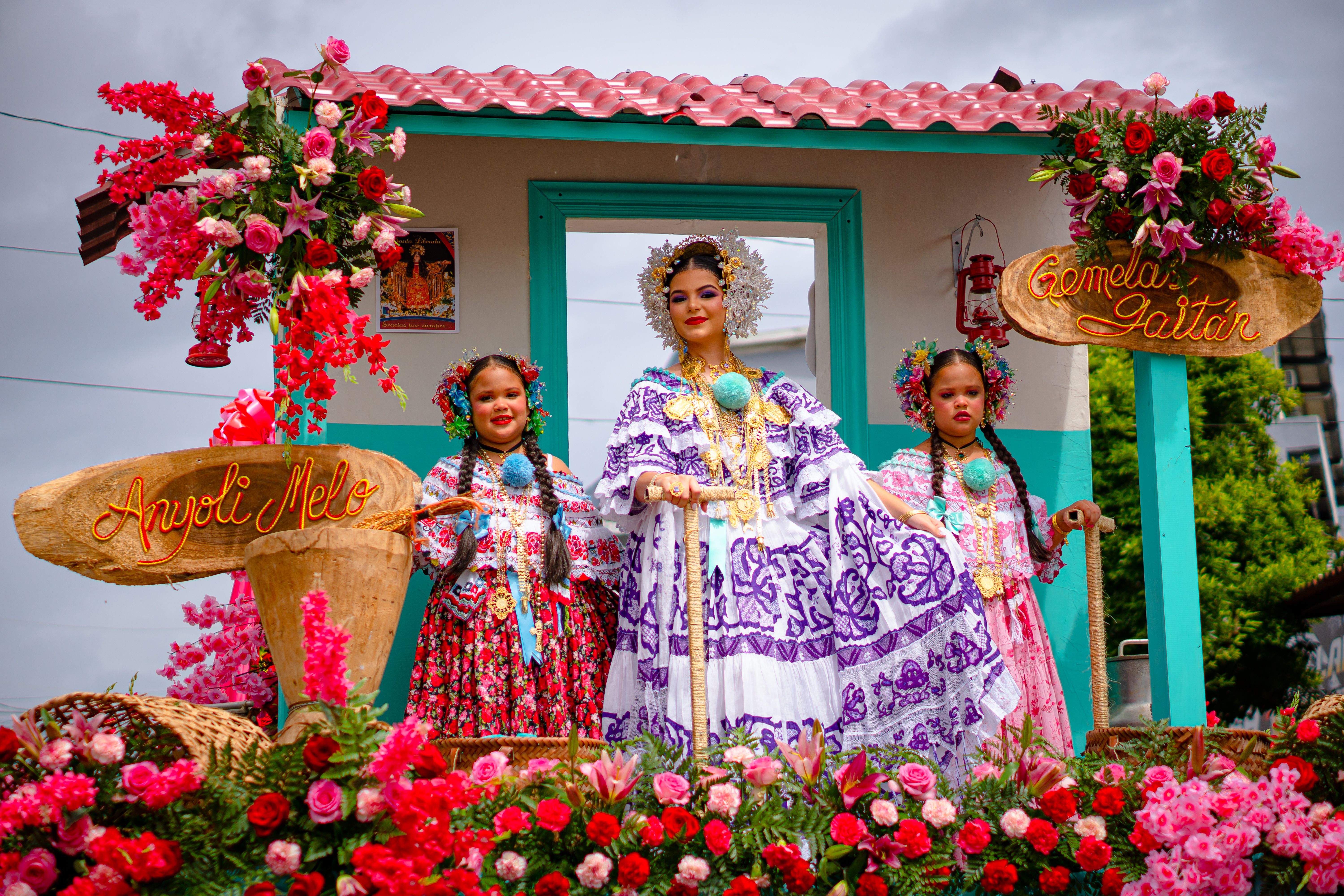 Colorful Traditional Parade with Women in Costume · Free Stock Photo