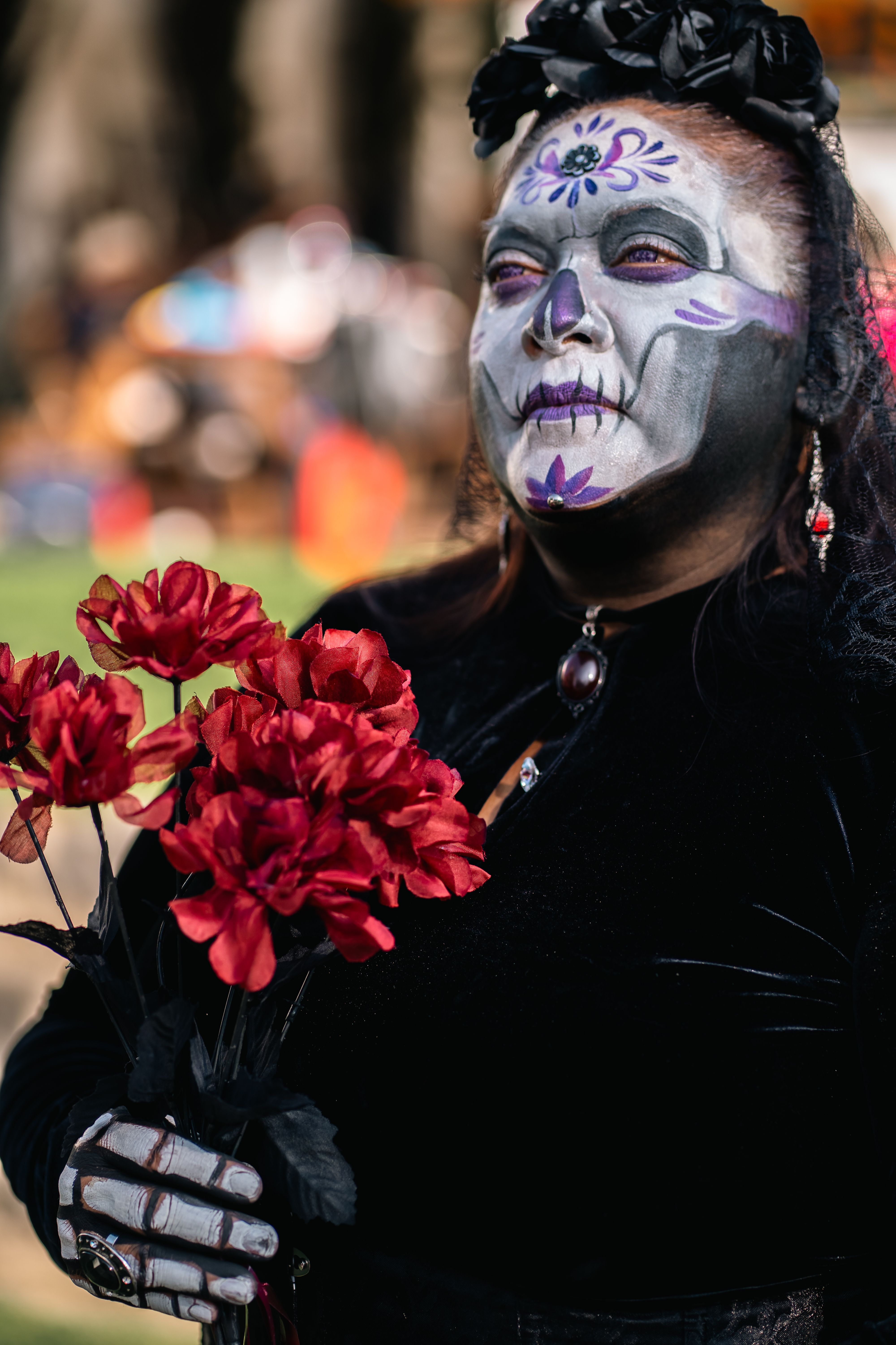 Vibrant Catrina Costume Celebrating Dia de los Muertos · Free Stock Photo