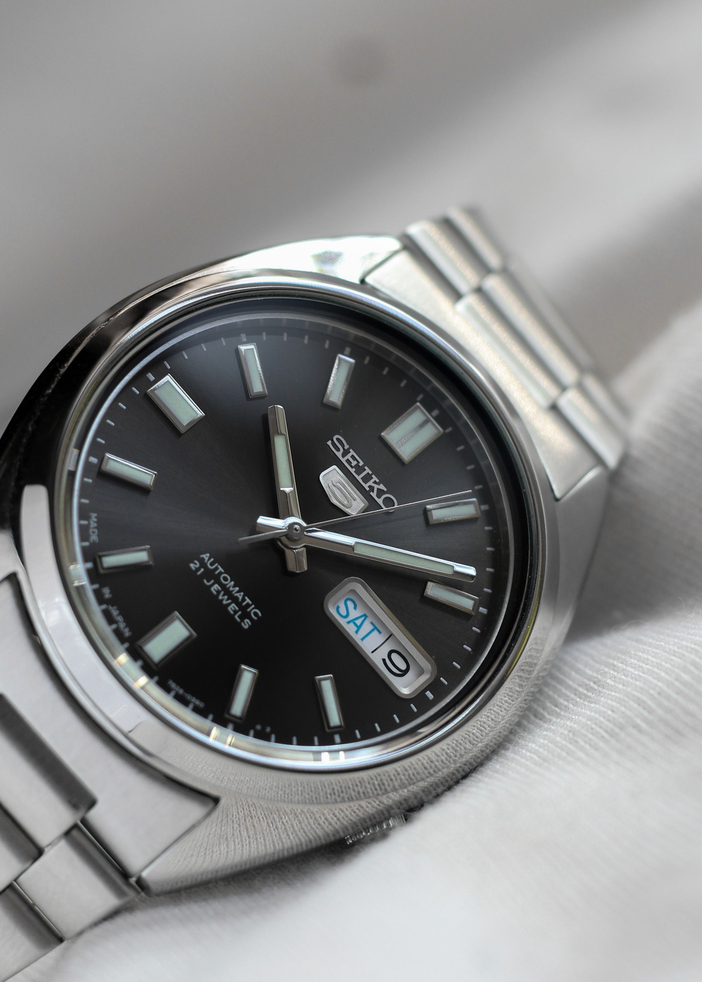 Elegant Seiko Automatic Watch on Display · Free Stock Photo